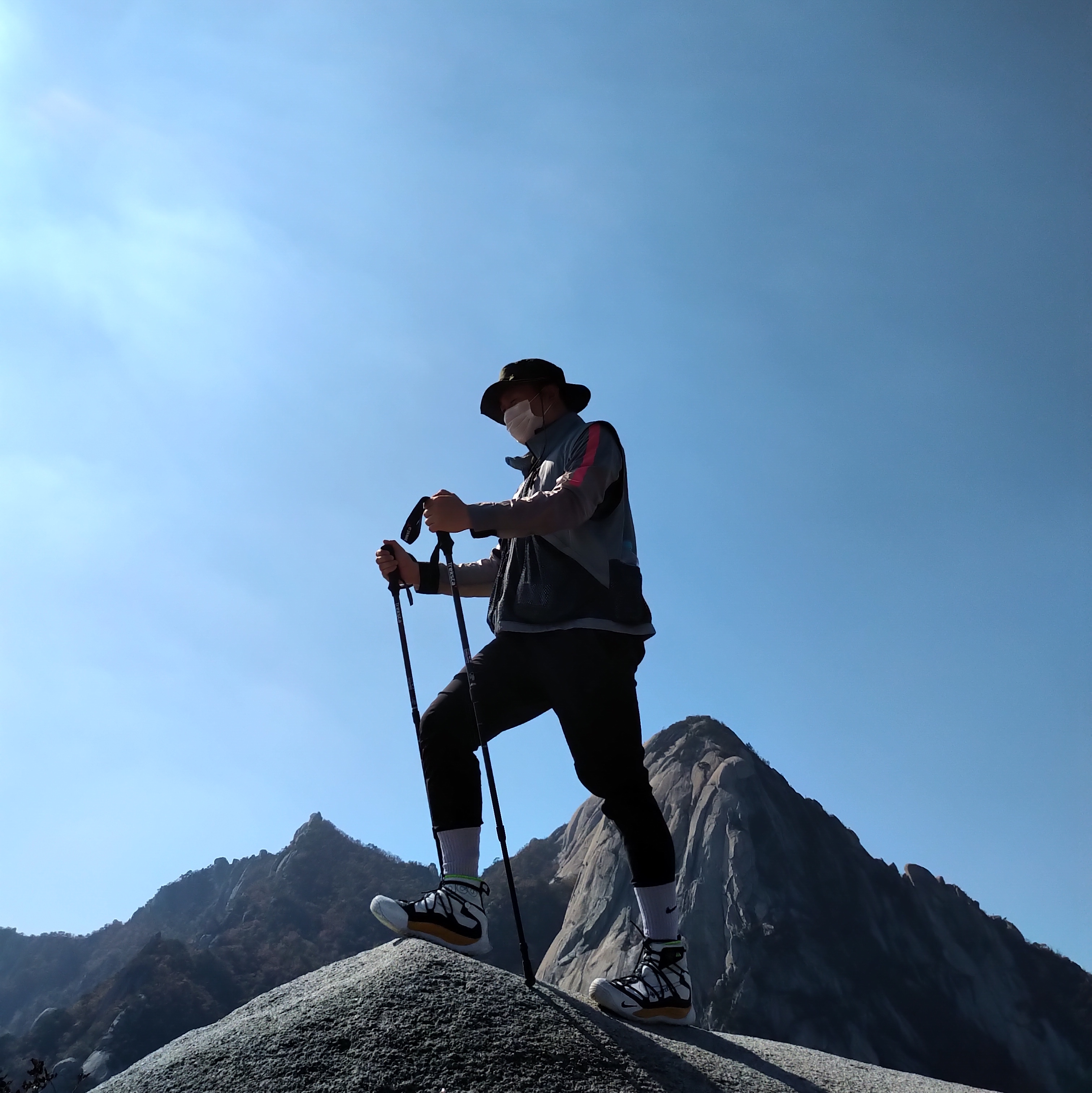 simplyjins (@woody_kim) 님의 게시물 | KREAM