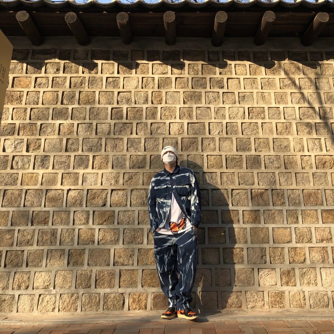 special (@specialk) 님의 게시물 | KREAM