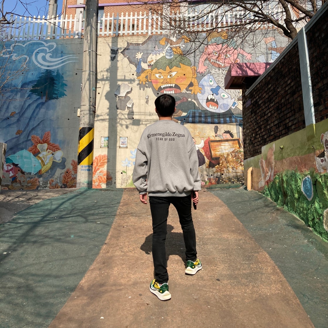 김로이 (@_callmeroy) 님의 게시물 | KREAM