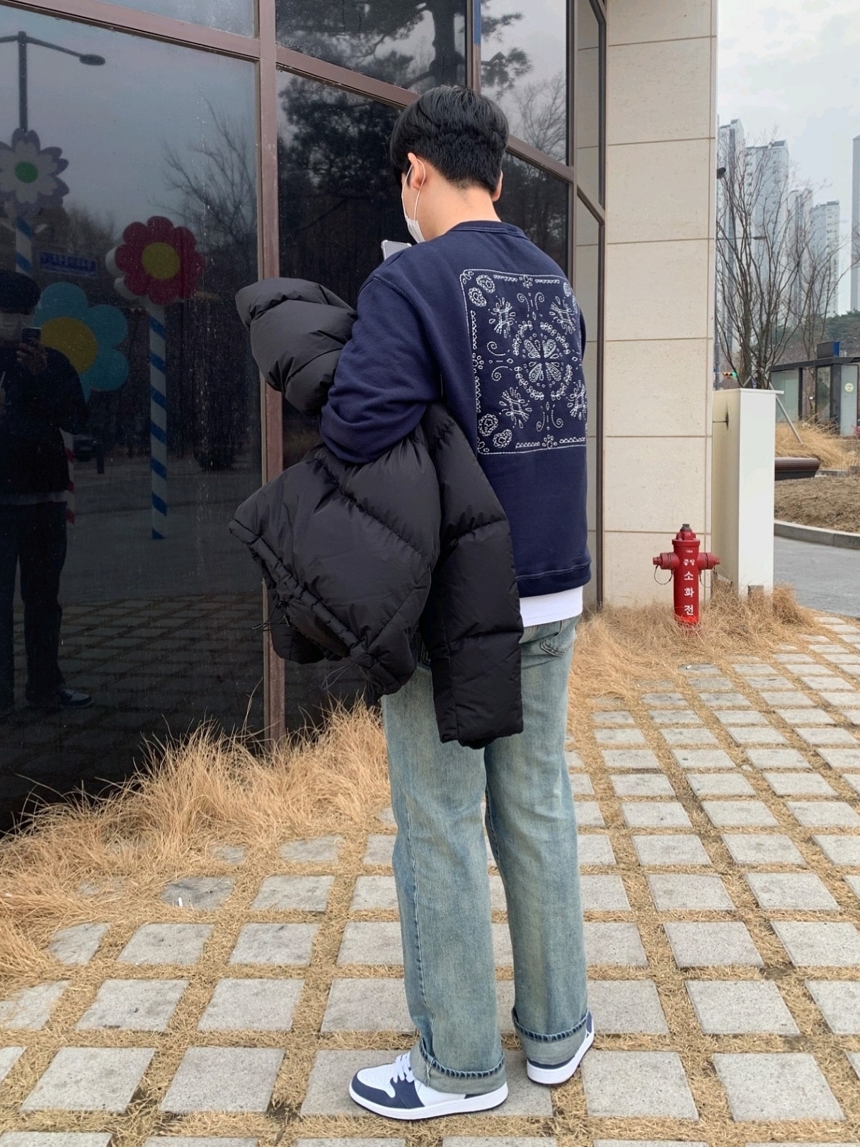 jjjj (@jneomc) 님의 게시물 | KREAM