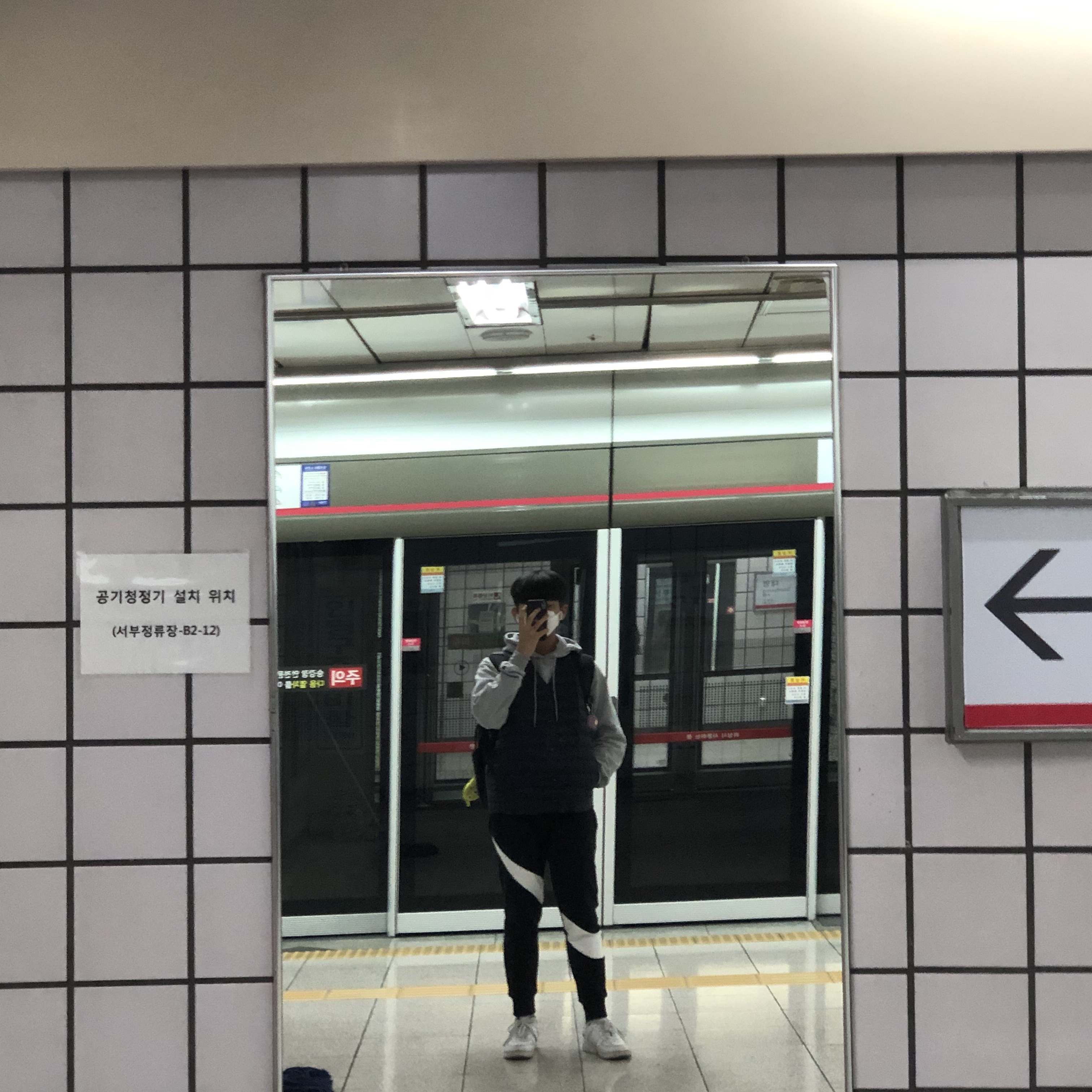 하진 (@jin_e_0921) 님의 게시물 | KREAM