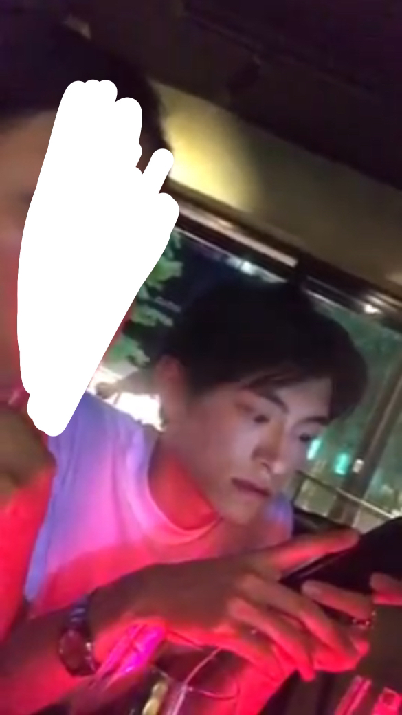 ysfoto (@sub_way_2) 님의 게시물 | KREAM