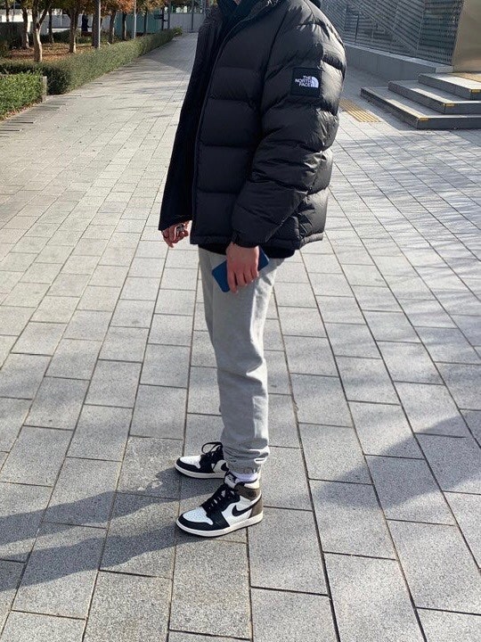 아몰랑 (@zzzzza) 님의 게시물 | KREAM