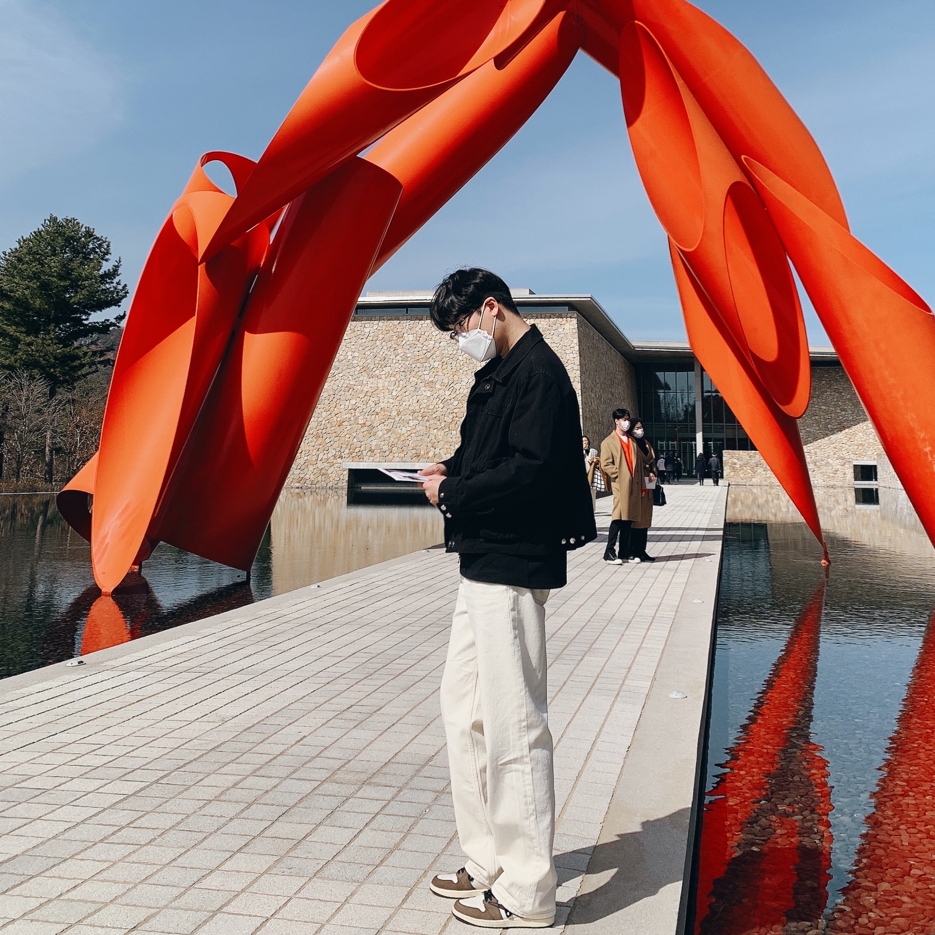 상준 (@s.jun_stagram) 님의 게시물 | KREAM