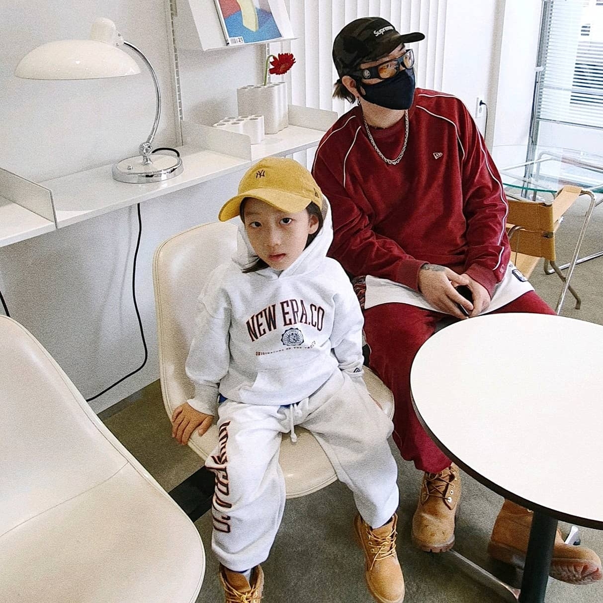 Iamzo (@danjoe_) 님의 게시물 | KREAM