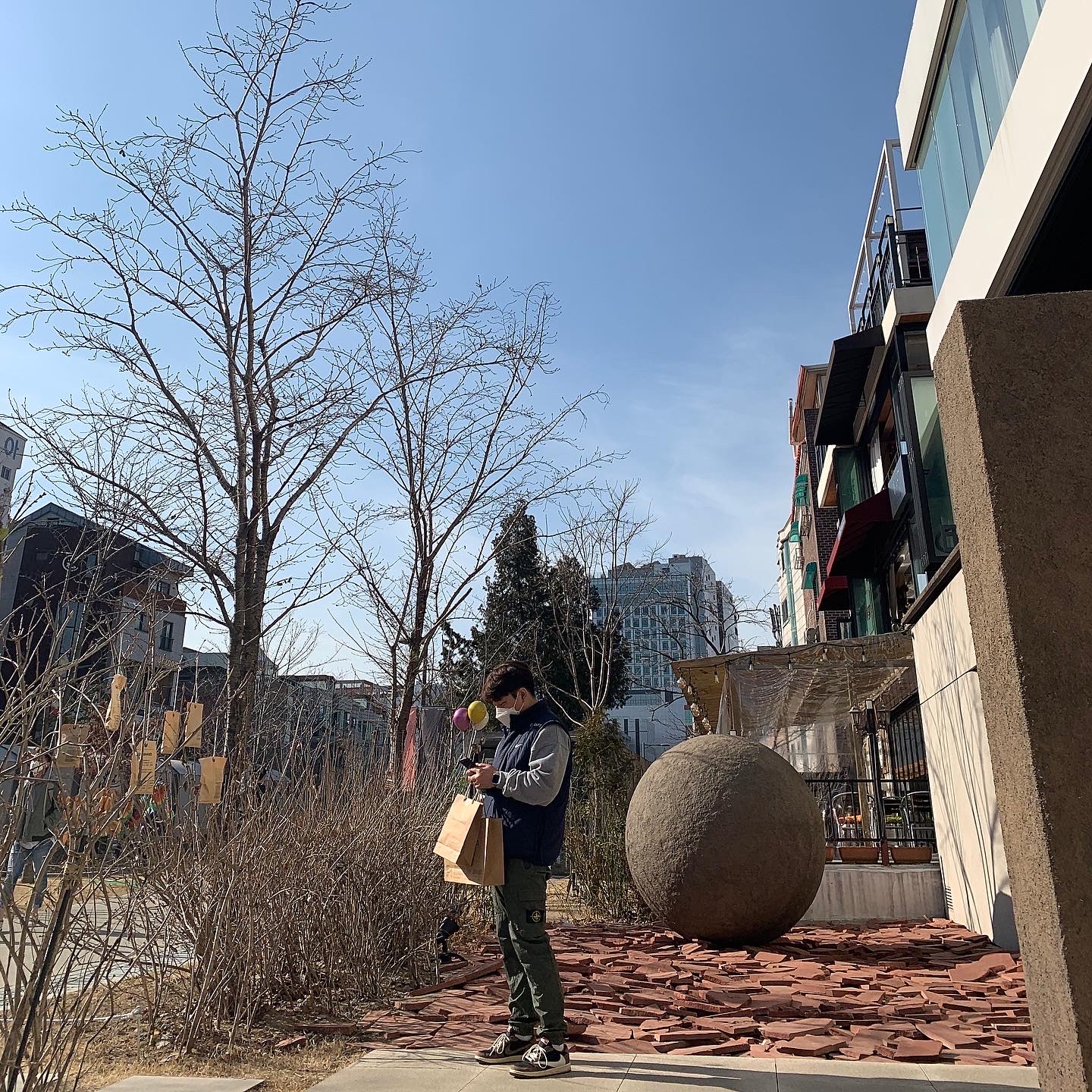 연뚱 (@yeon_ddu) 님의 게시물 | KREAM