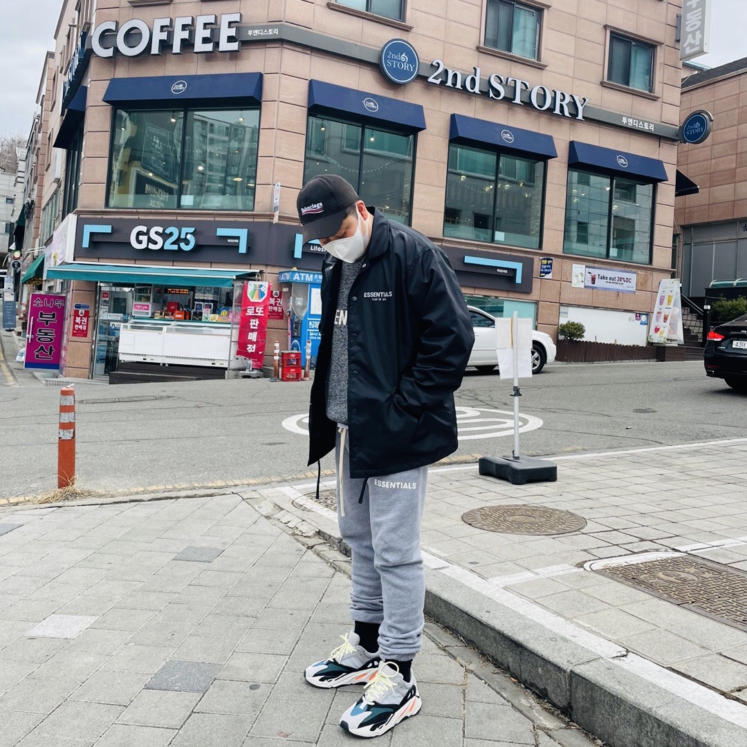 (@chobab) 님의 게시물 | KREAM