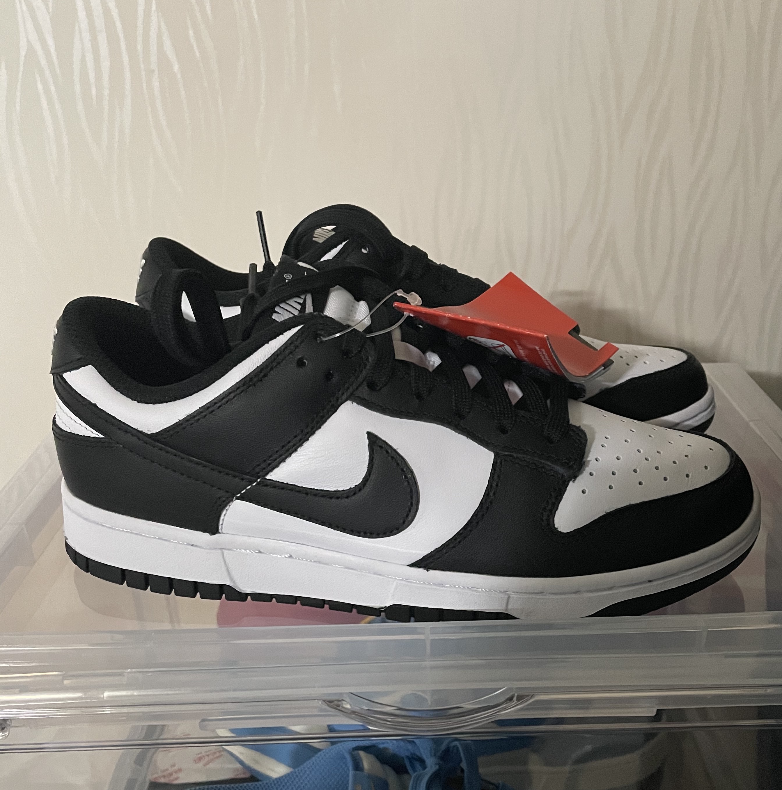 mmm__h_ (@mmm__h_) 님의 게시물 | KREAM