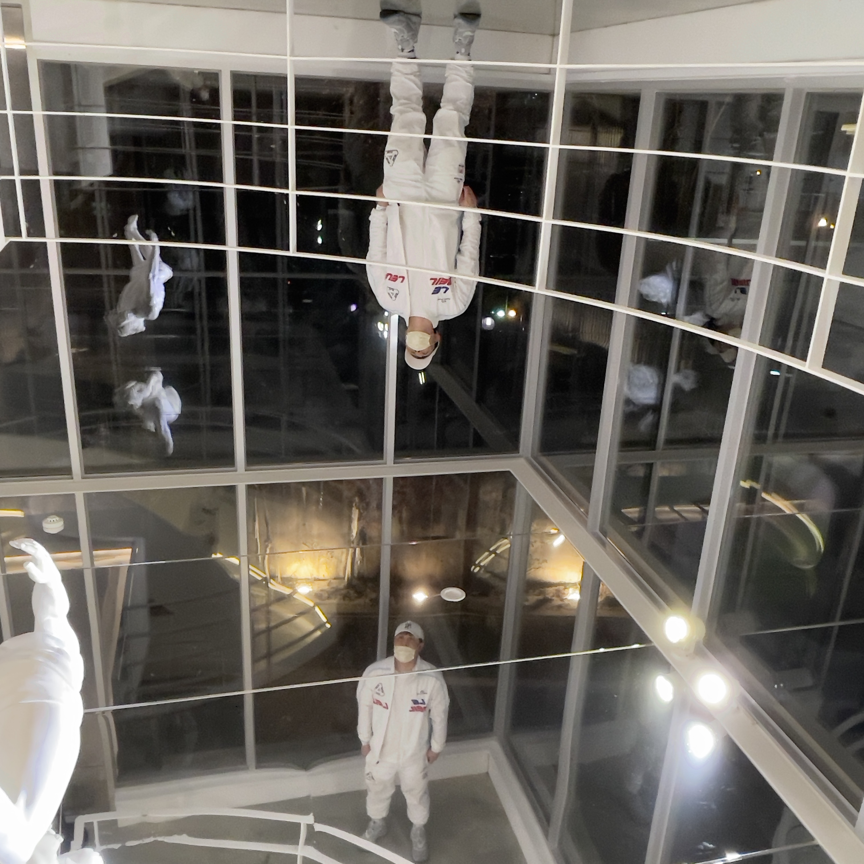 토라🐯 (@tora_) 님의 게시물 | KREAM