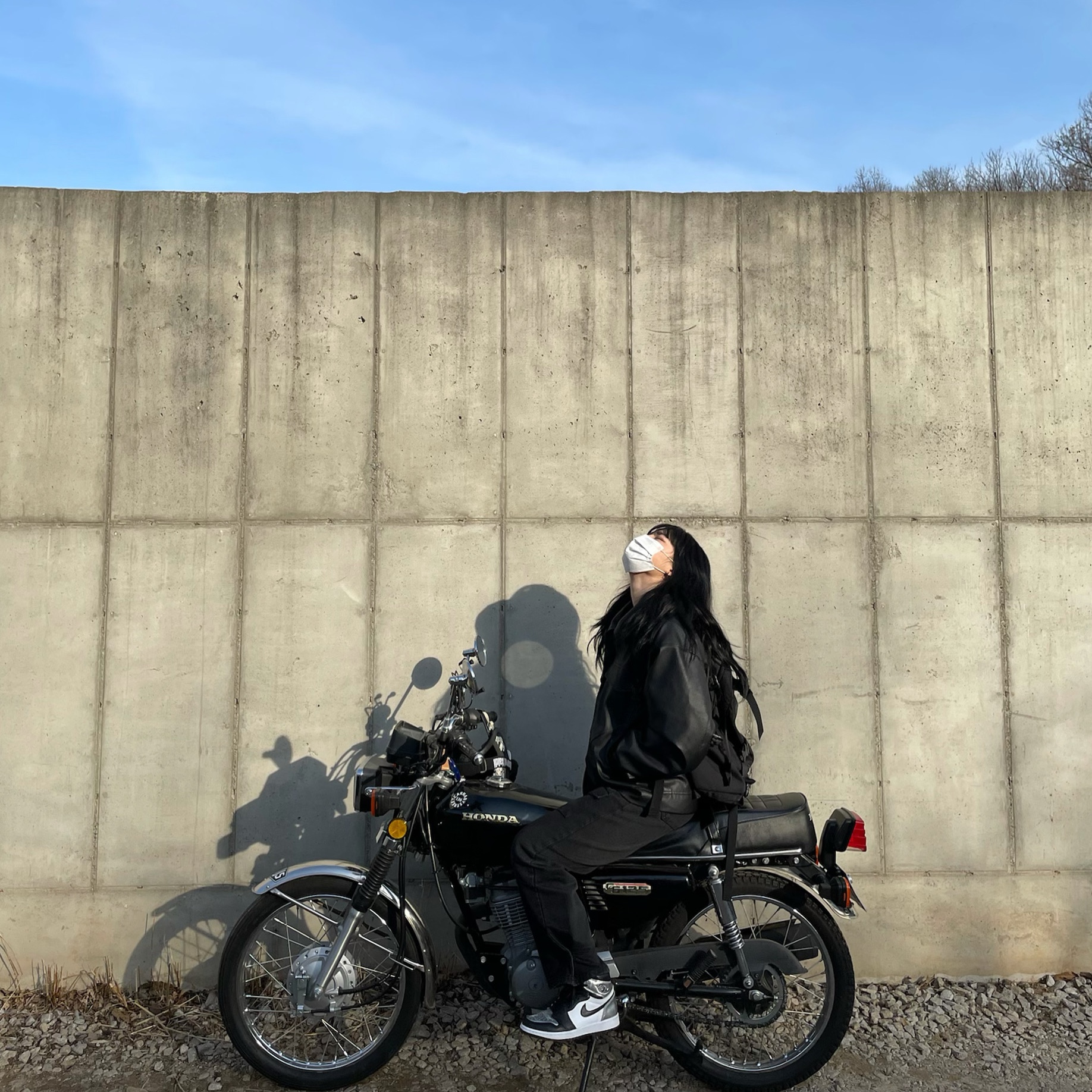 재바리 (@jaebari) 님의 게시물 | KREAM