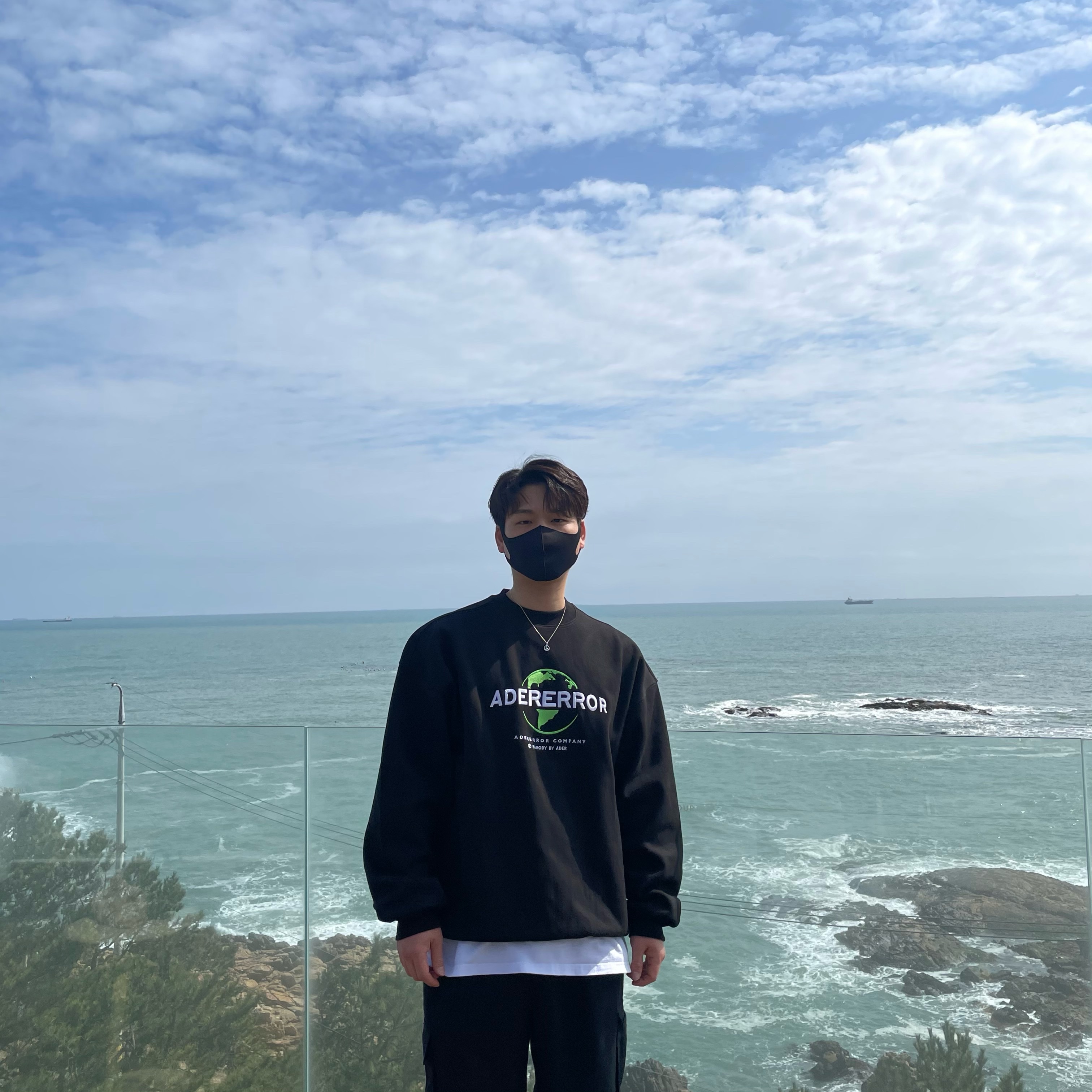 스투시뽀이 (@h_xm_x) 님의 게시물 | KREAM