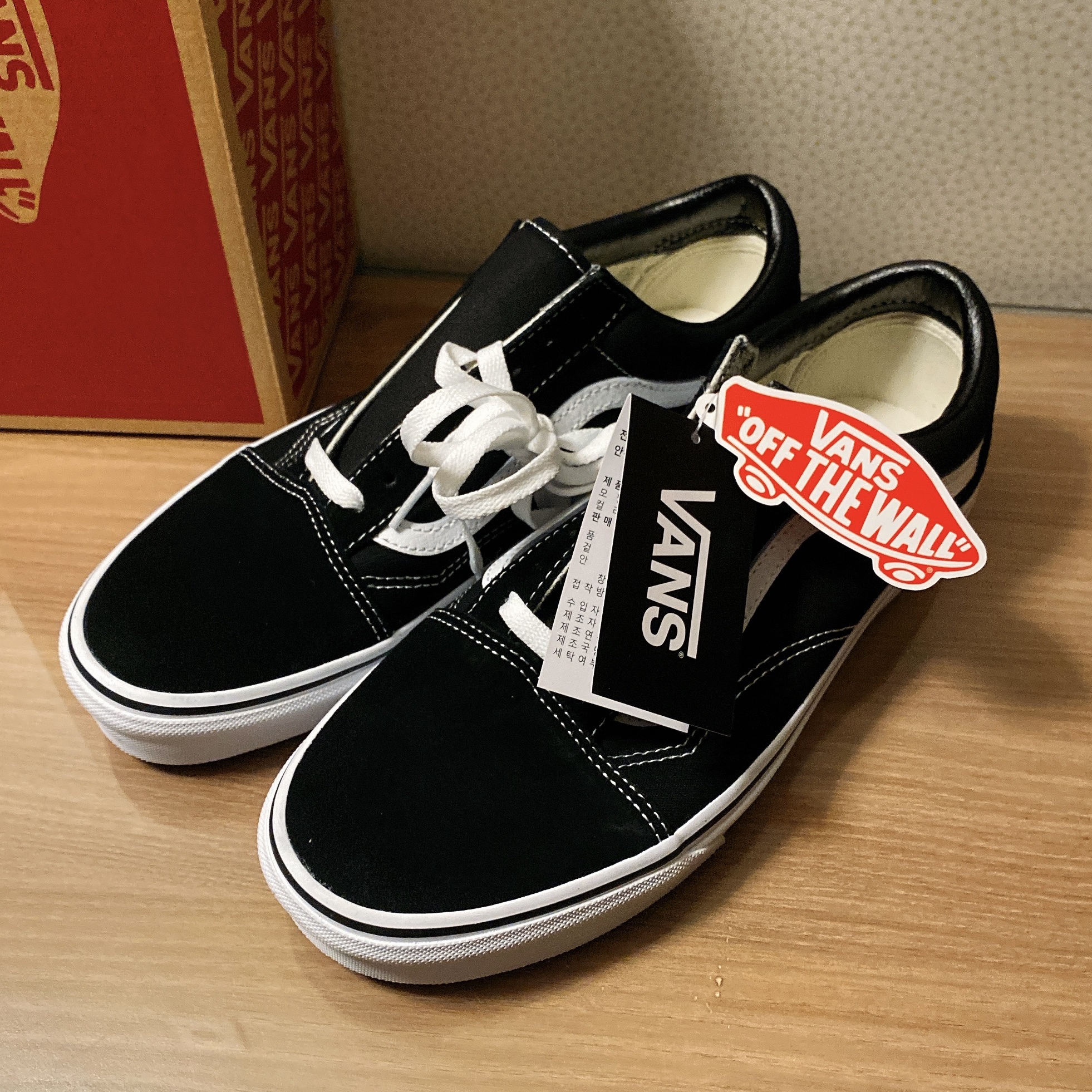 주노 (@pwnm_) 님의 게시물 | KREAM