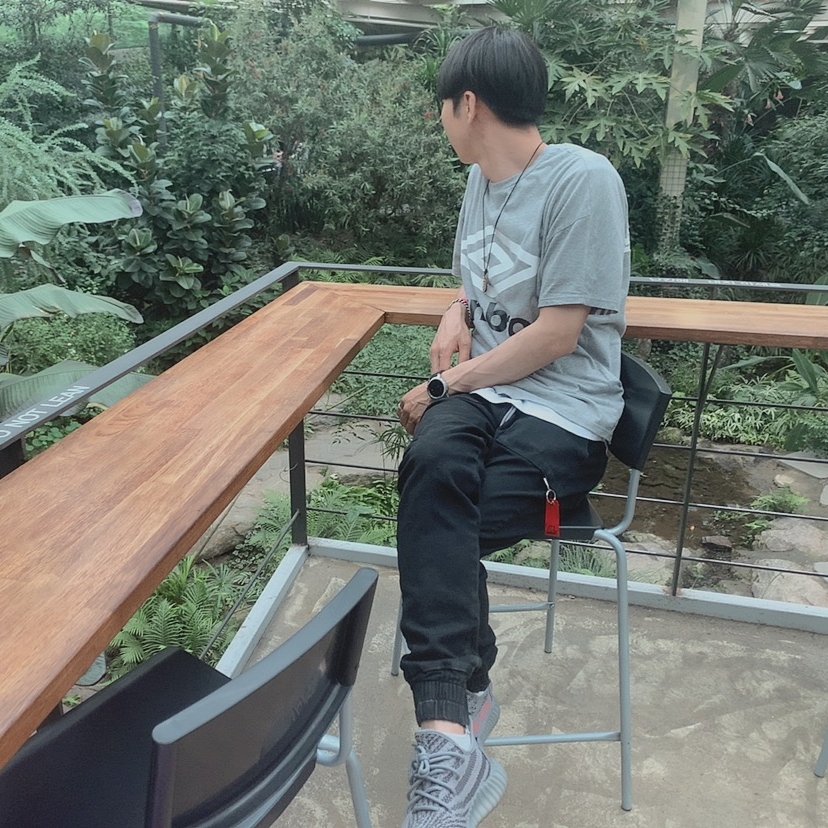 yhj0002 (@hyunjoong) 님의 게시물 | KREAM