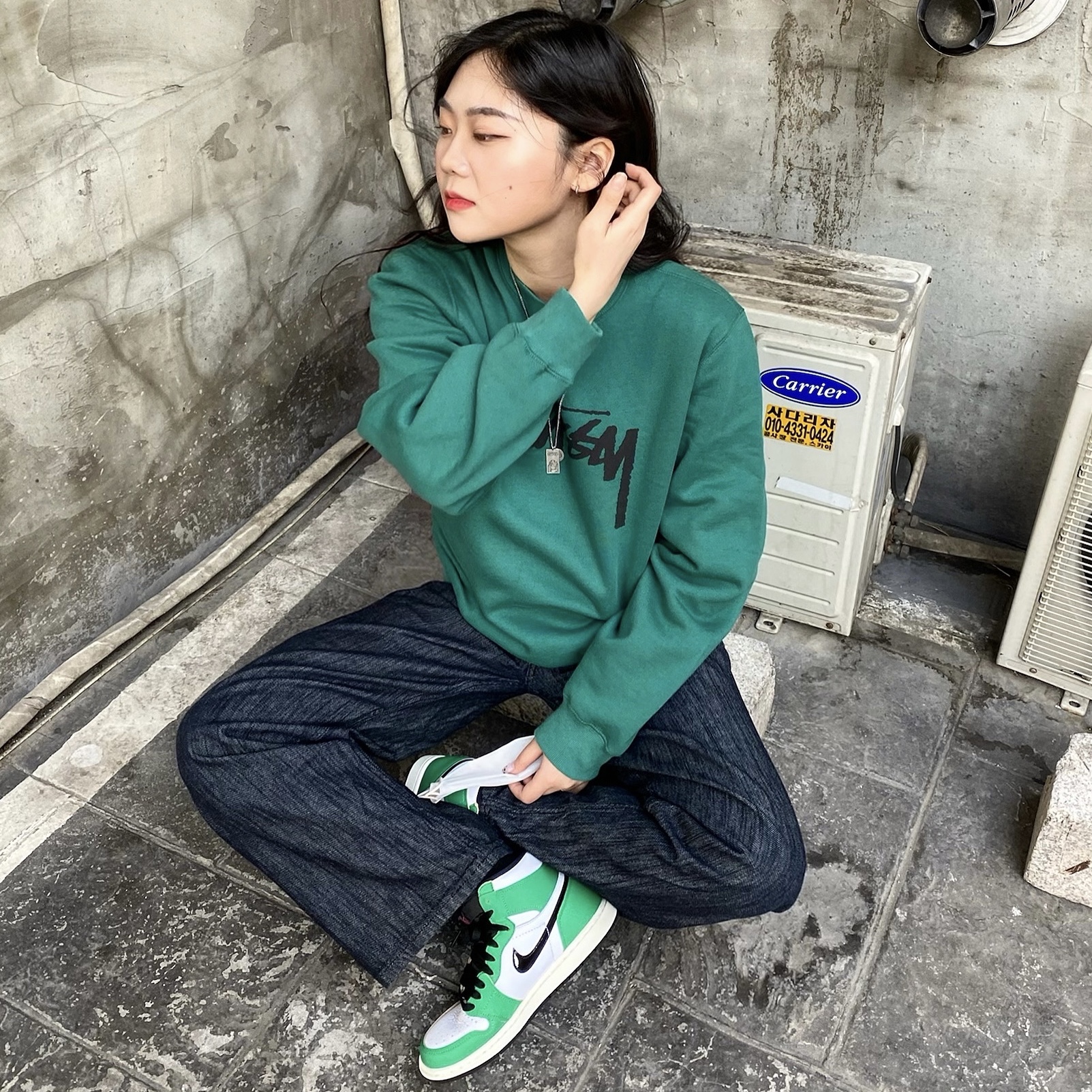 현진 (@__daawn) 님의 게시물 | KREAM