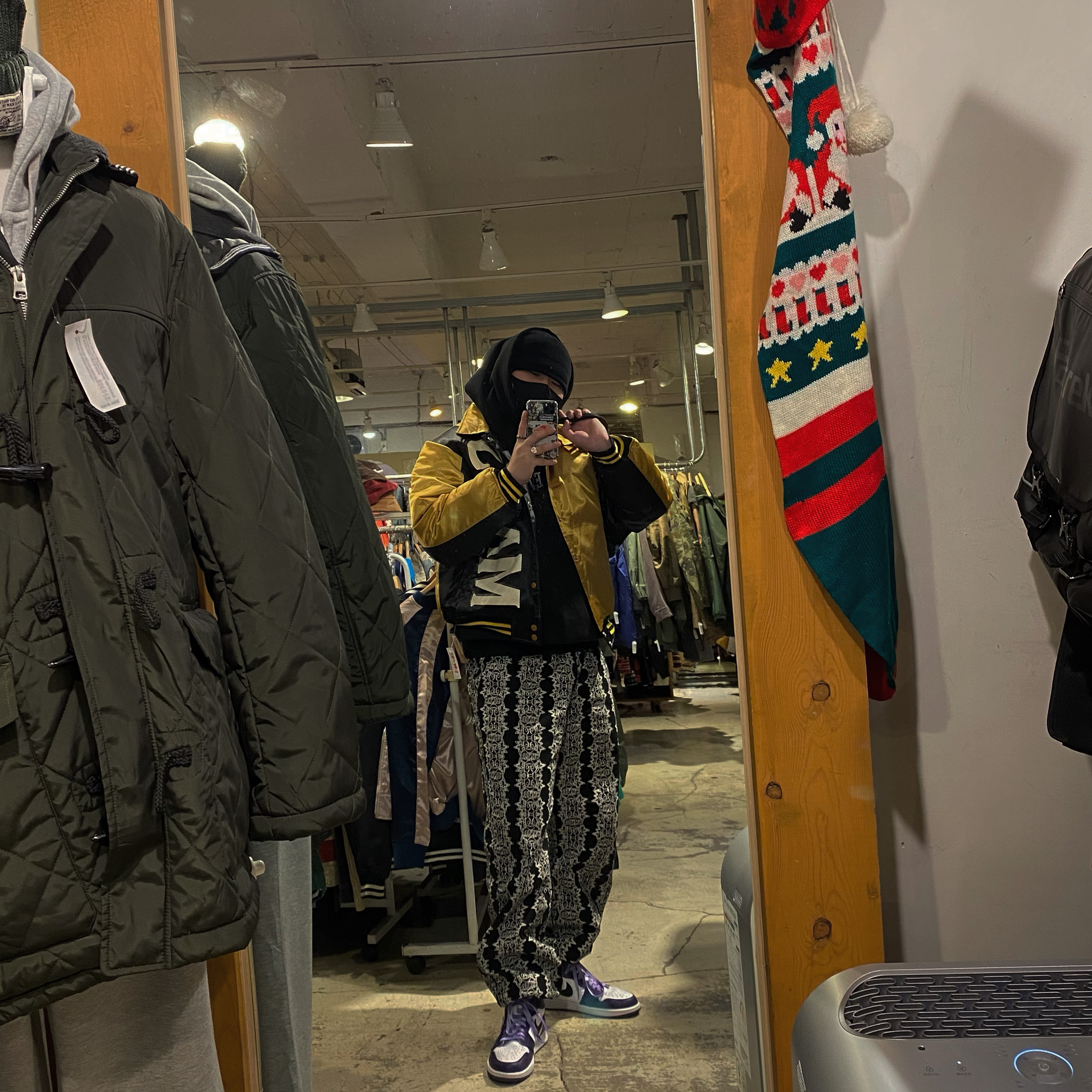 김창헌 (@badbabyloooo) 님의 게시물 | KREAM