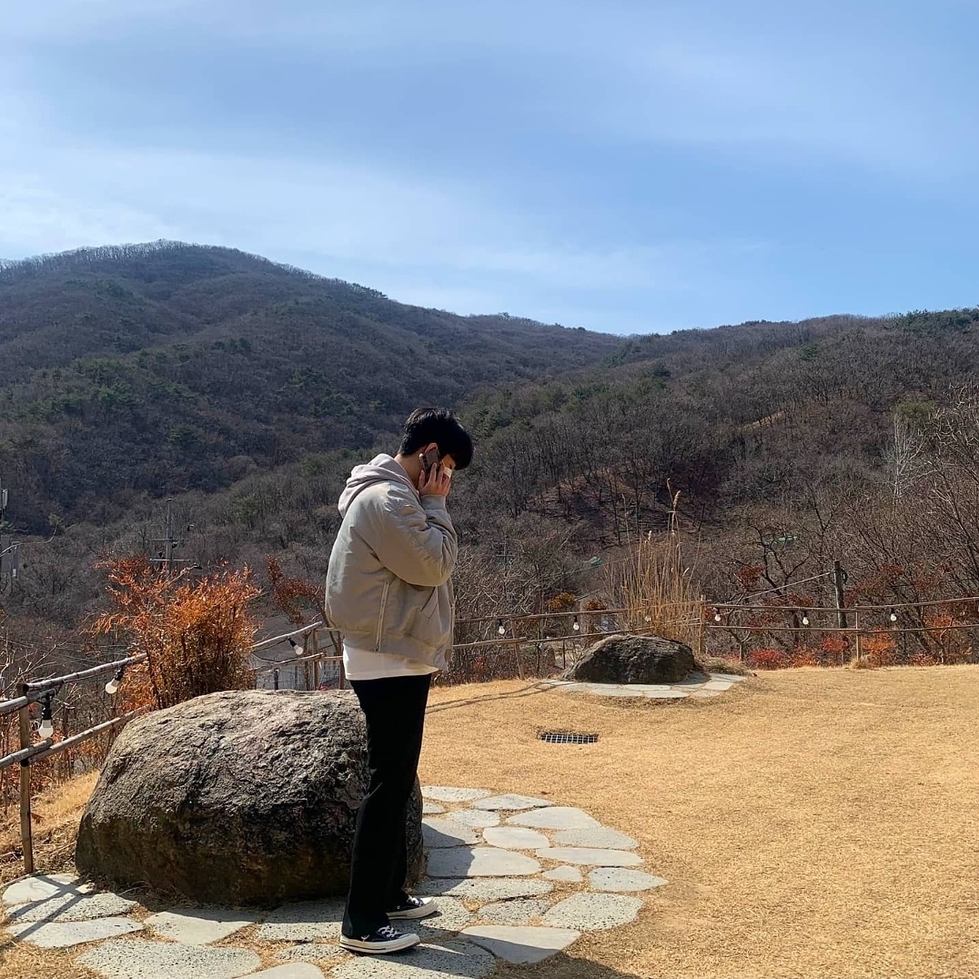 jjjj (@jneomc) 님의 게시물 | KREAM