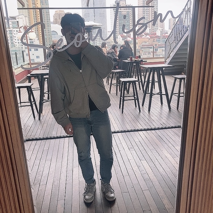 쇼신 (@sssssi_ho) 님의 게시물 | KREAM