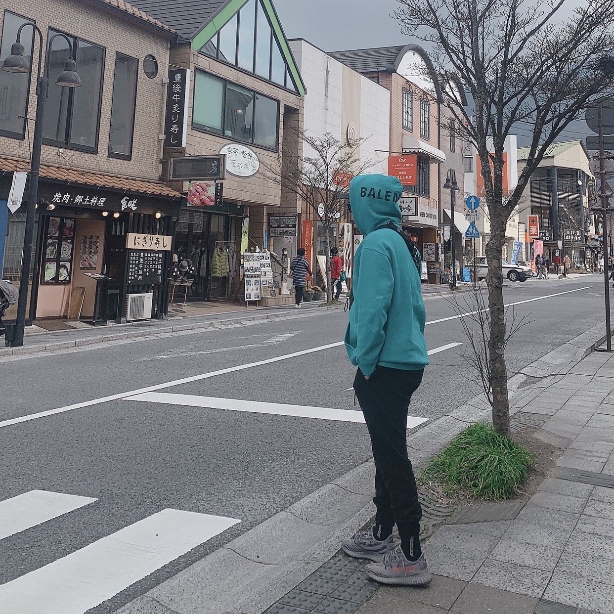 luxury0713 (@ramos) 님의 게시물 | KREAM