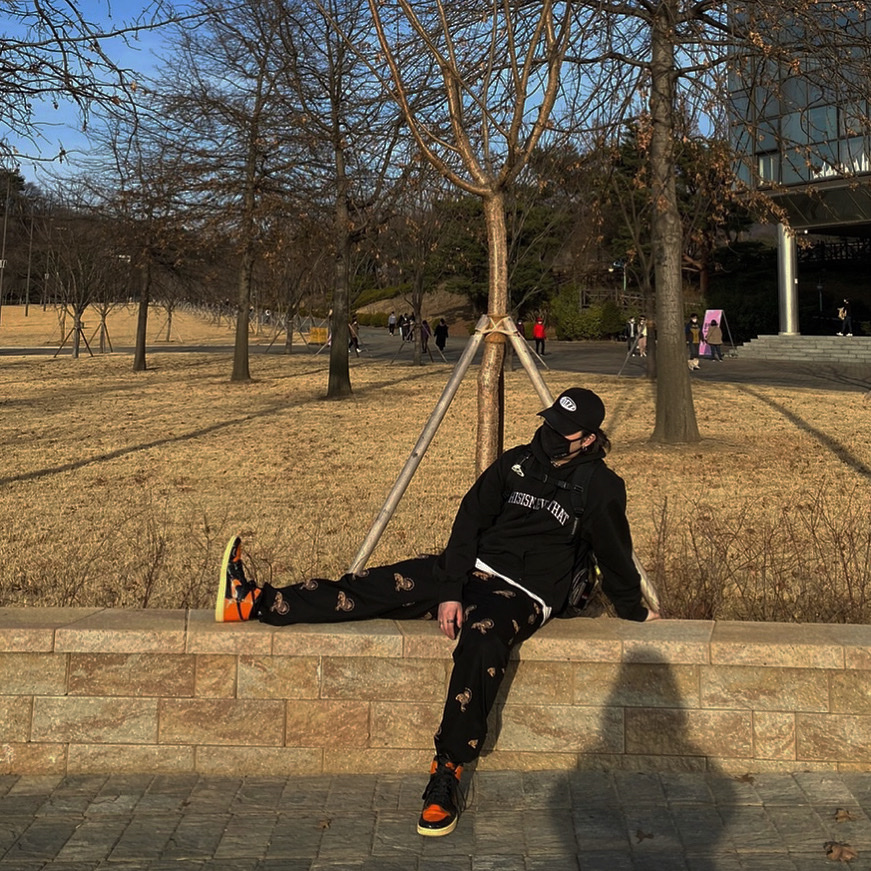 김창헌 (@badbabyloooo) 님의 게시물 | KREAM