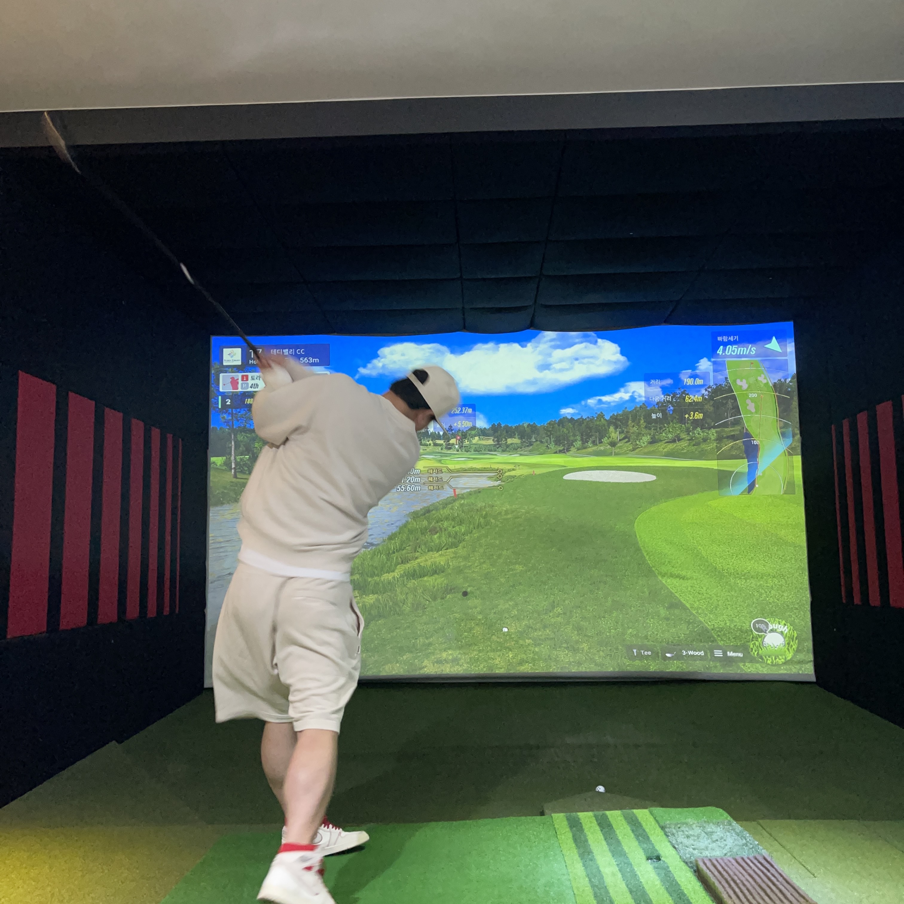 토라🐯 (@tora_) 님의 게시물 | KREAM