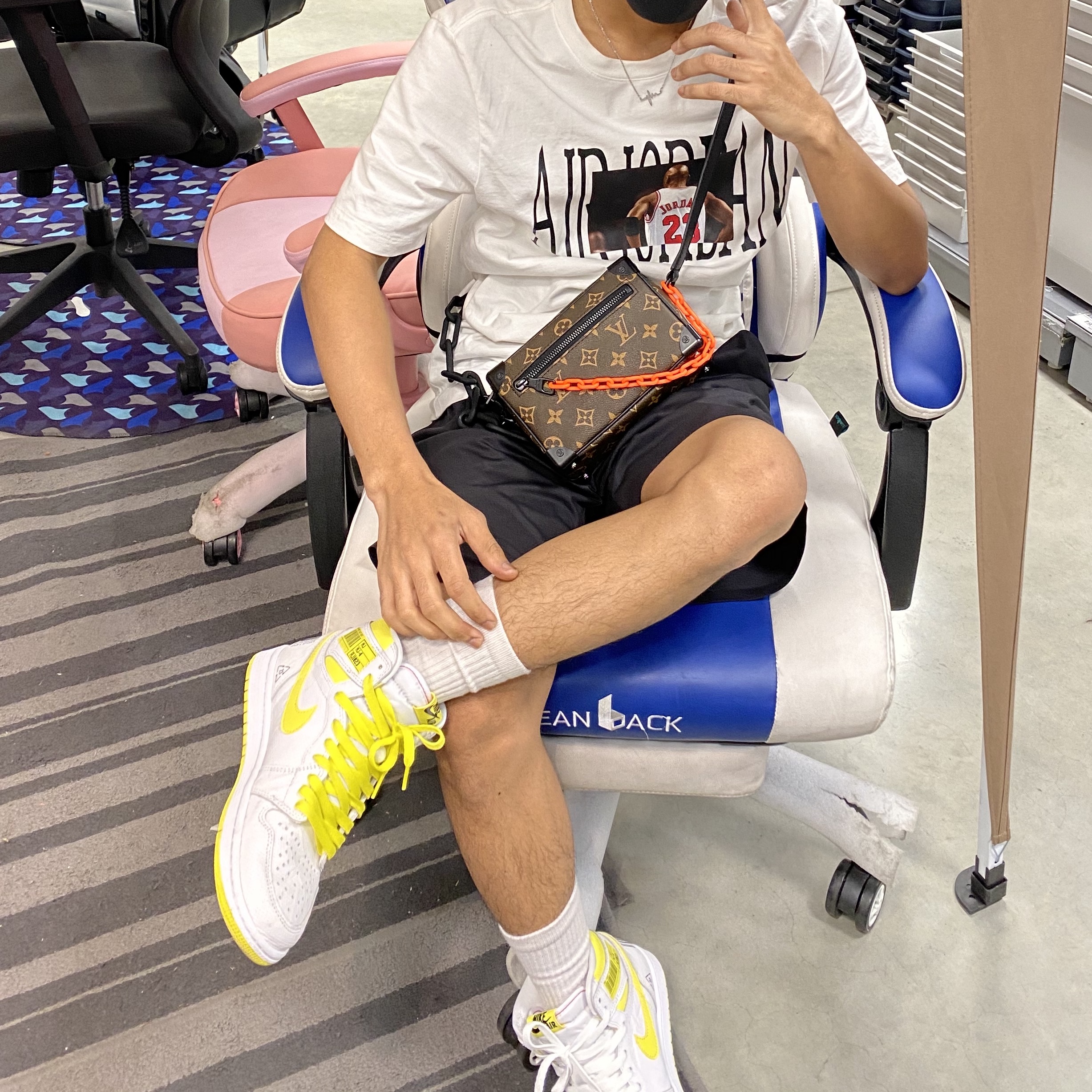 Nam (@nam_gu__) 님의 게시물 | KREAM