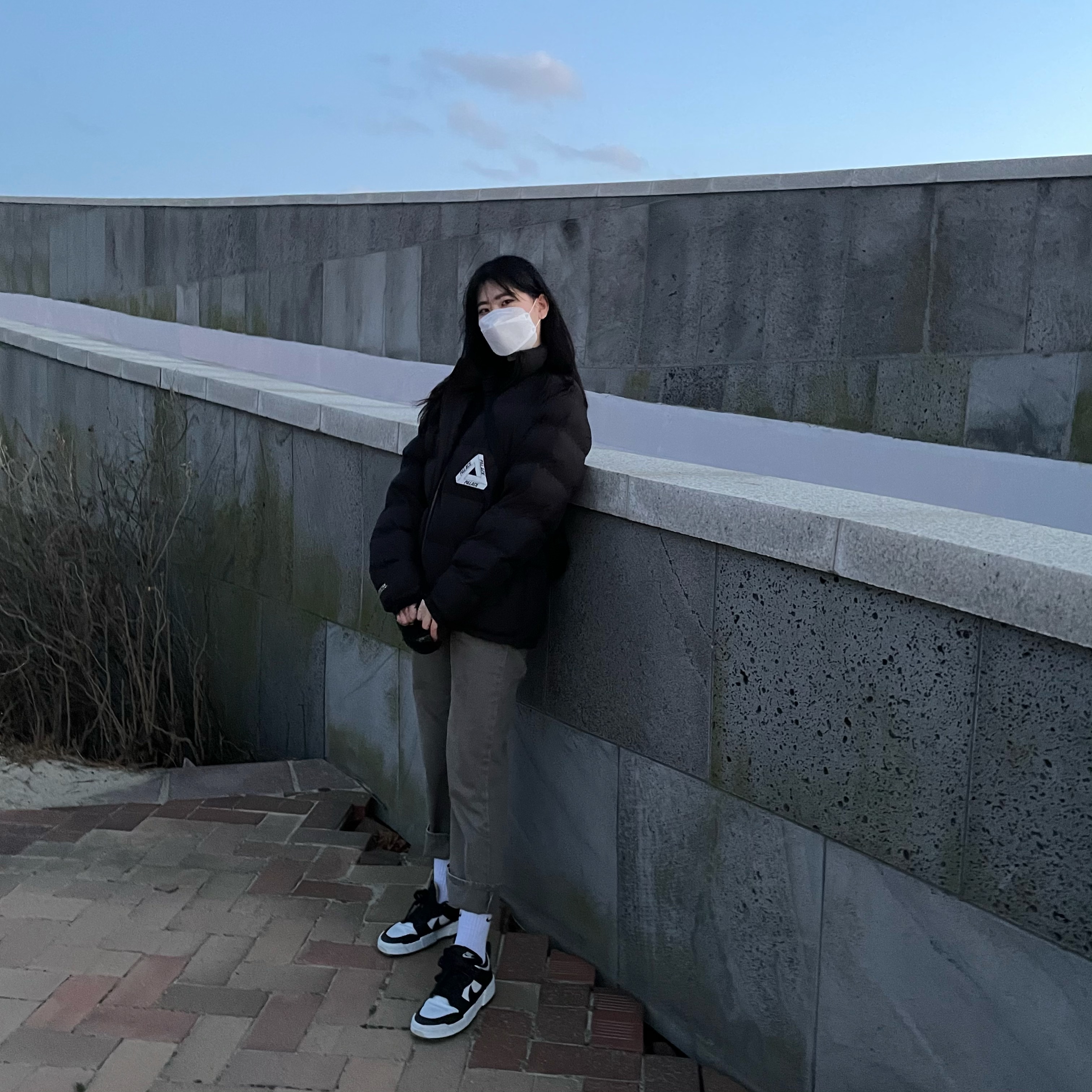 인정 (@admit) 님의 게시물 | KREAM