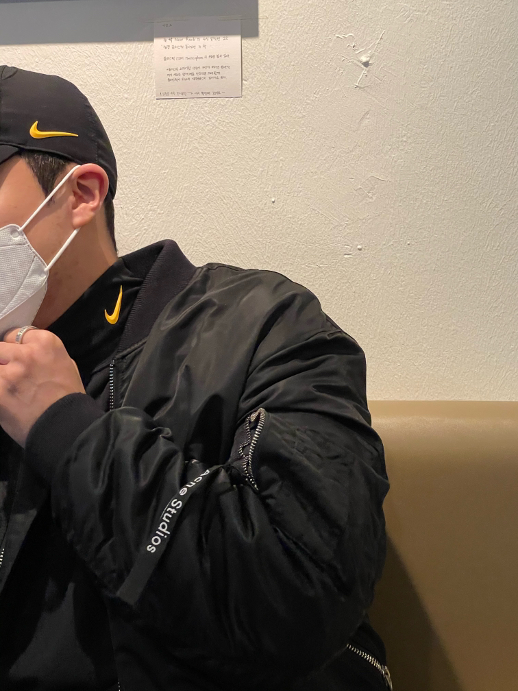 nszoze (@nszoze) 님의 게시물 | KREAM