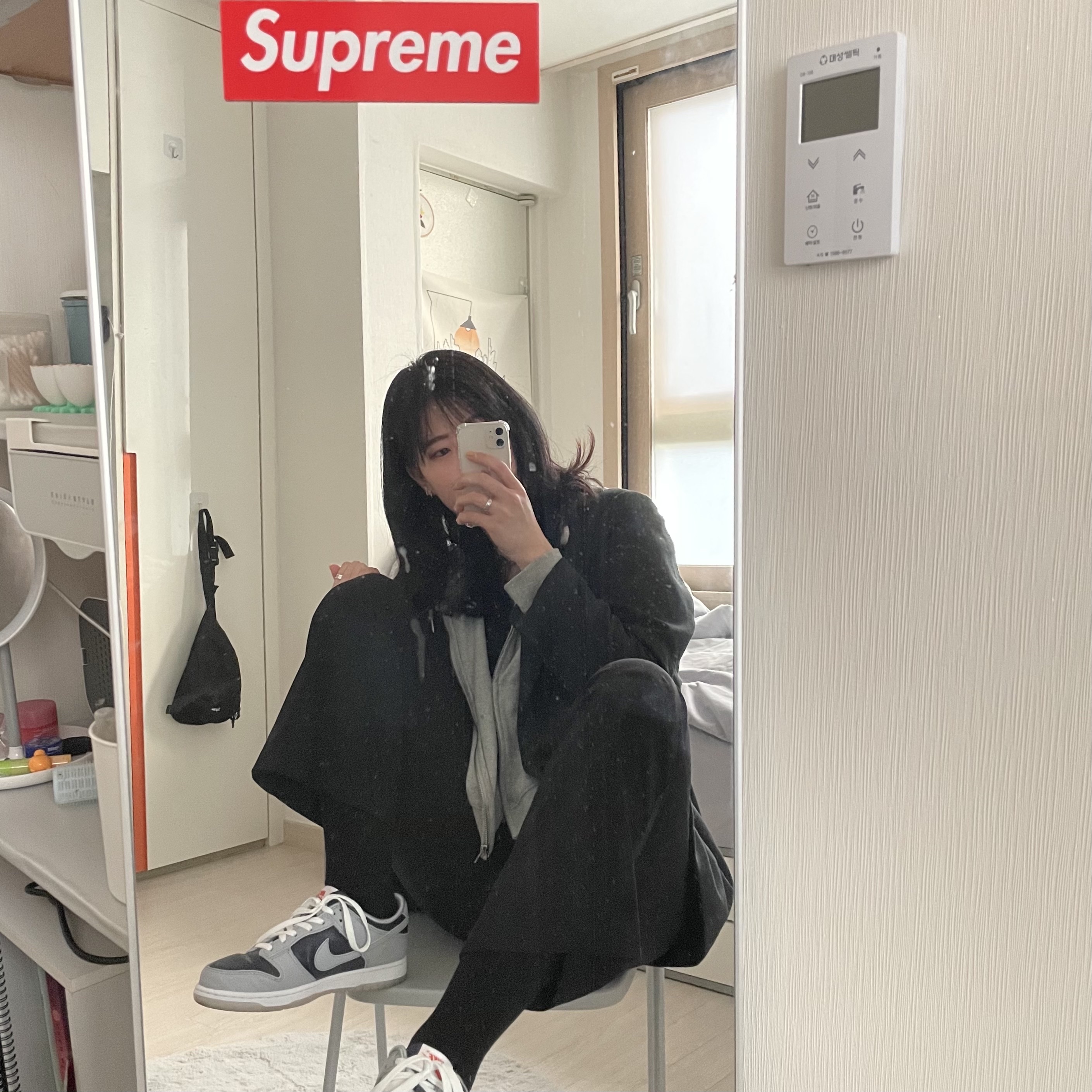 인정 (@admit) 님의 게시물 | KREAM