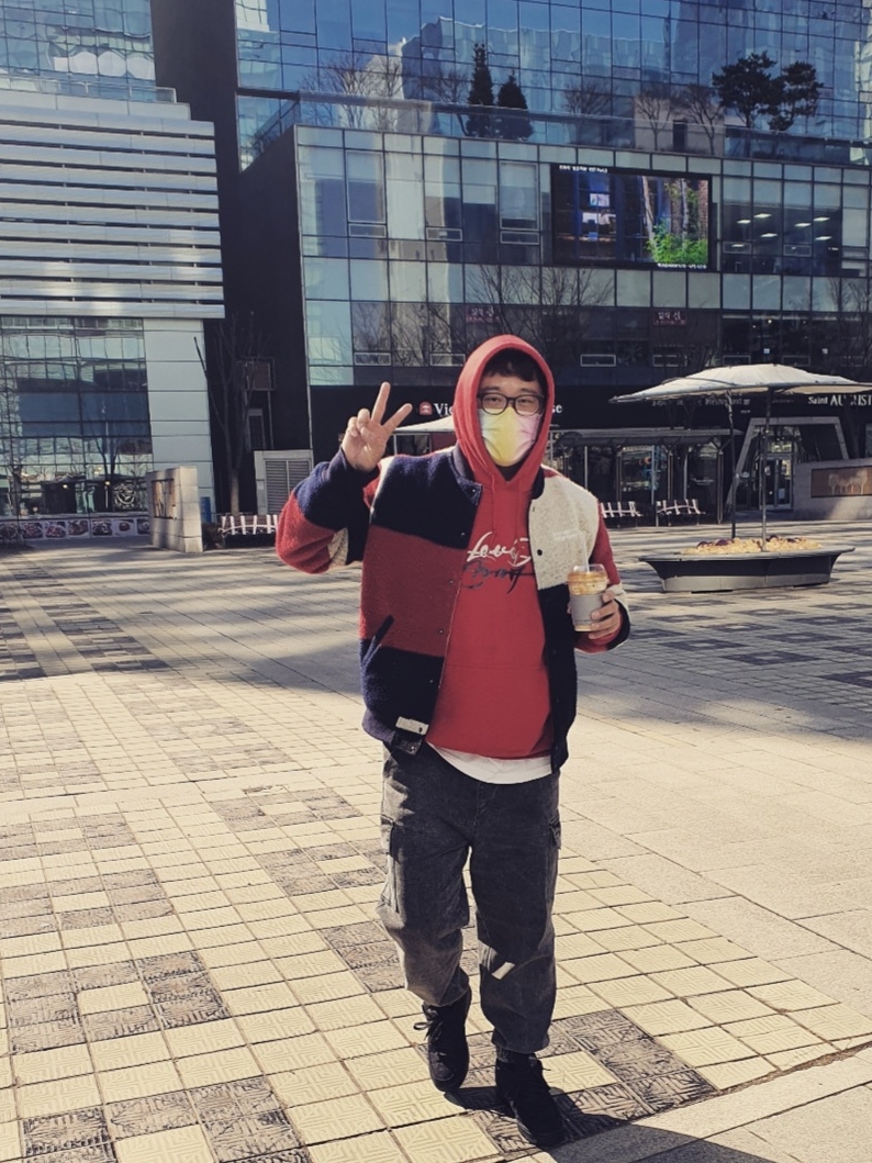 럽디베베 (@dooho14) 님의 게시물 | KREAM