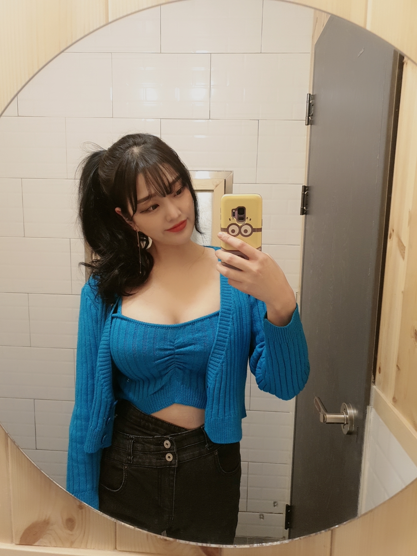 (@sae_vely_622) 님의 게시물 | KREAM