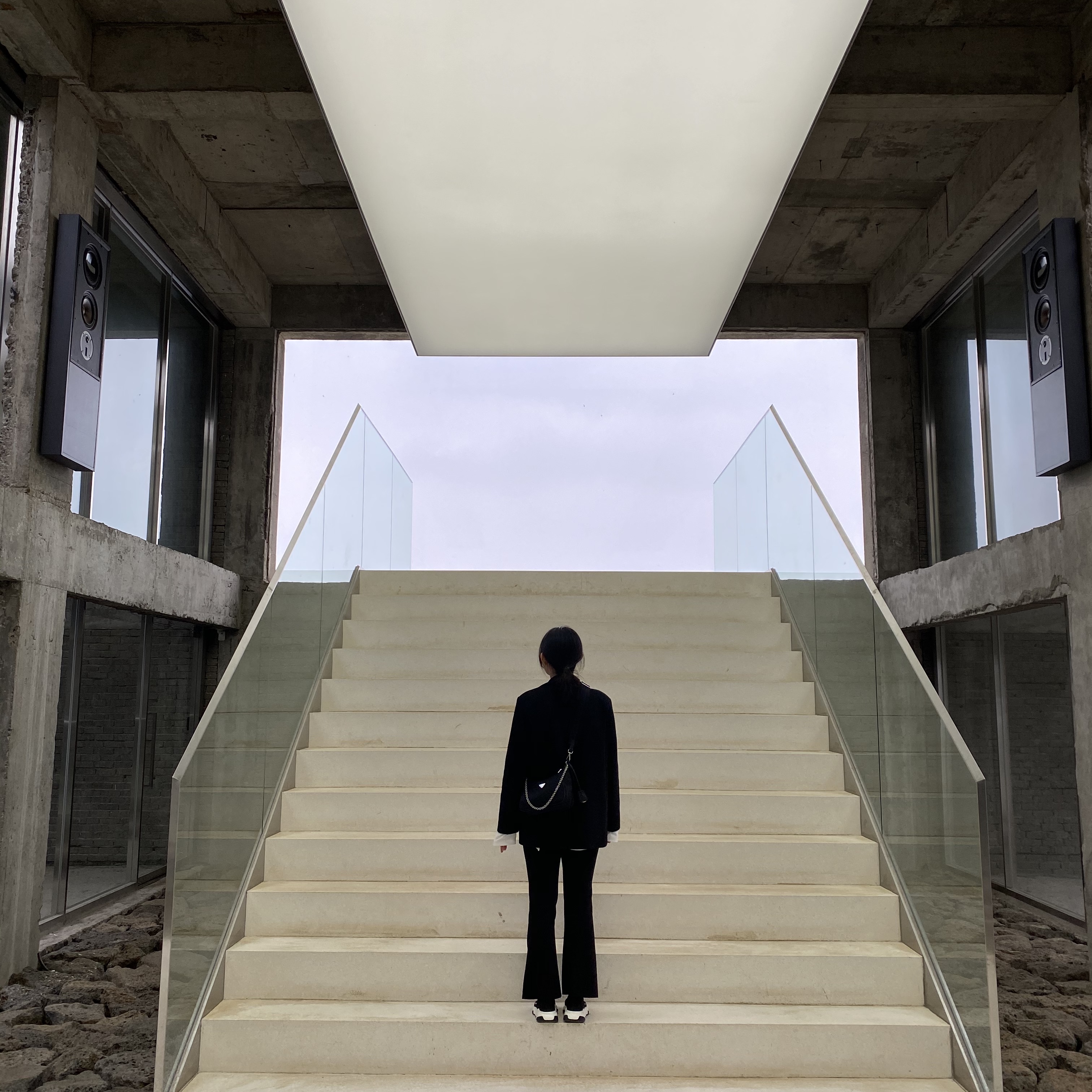 주닝이짱 (@jooo_n2) 님의 게시물 | KREAM