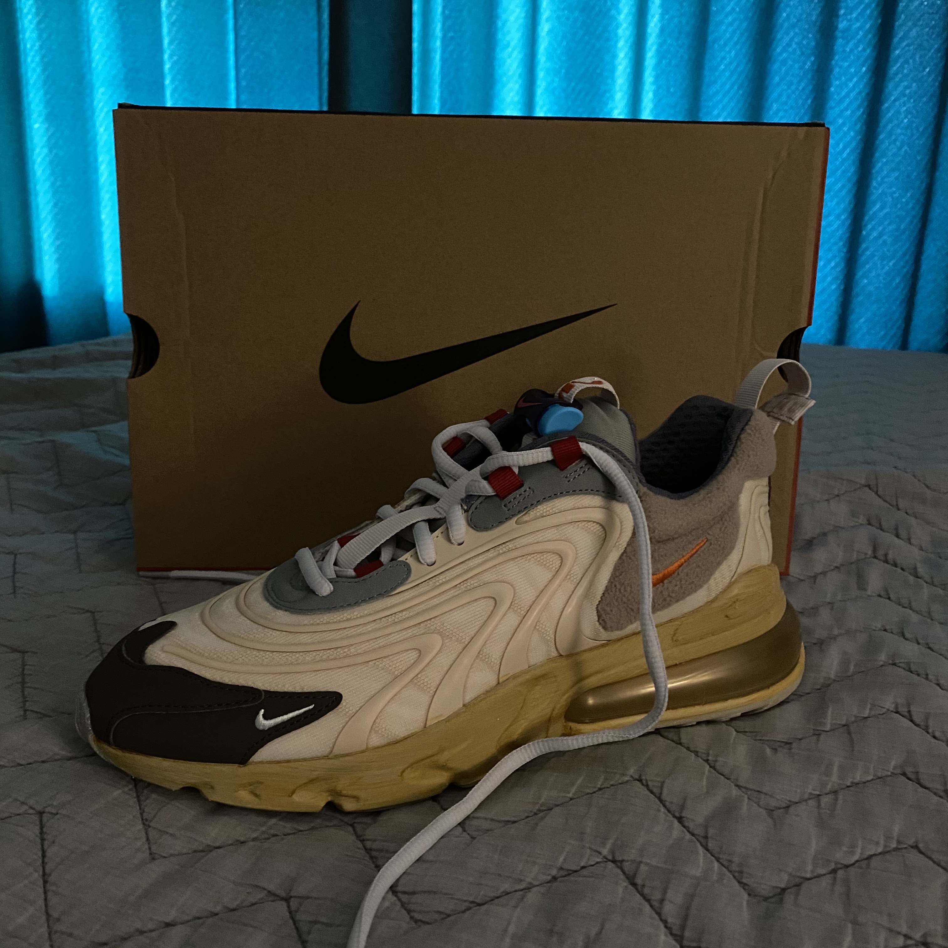 송현호 (@hx_h.o) 님의 게시물 | KREAM