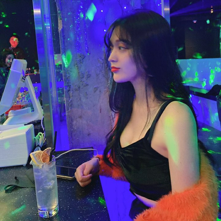 (@sae_vely_622) 님의 게시물 | KREAM