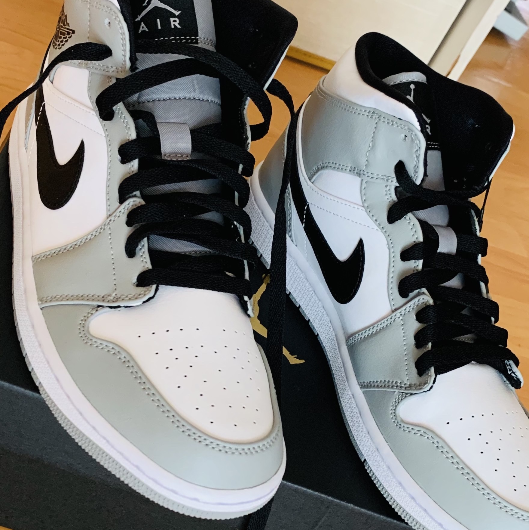 moungwoo1750 (@moon_96) 님의 게시물 | KREAM