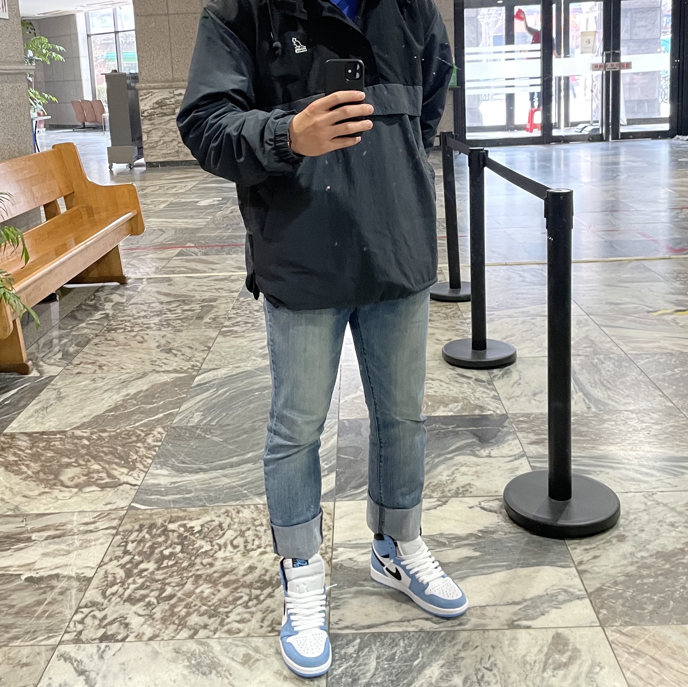 시온 (@zion_) 님의 게시물 | KREAM