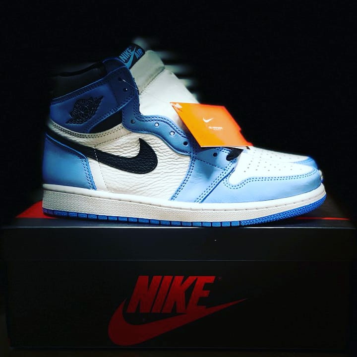 정성진 (@_jjin_) 님의 게시물 | KREAM