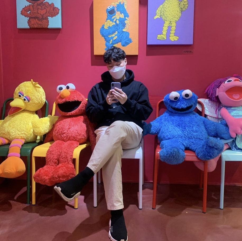 홍진범 (@jj_bam2) 님의 게시물 | KREAM