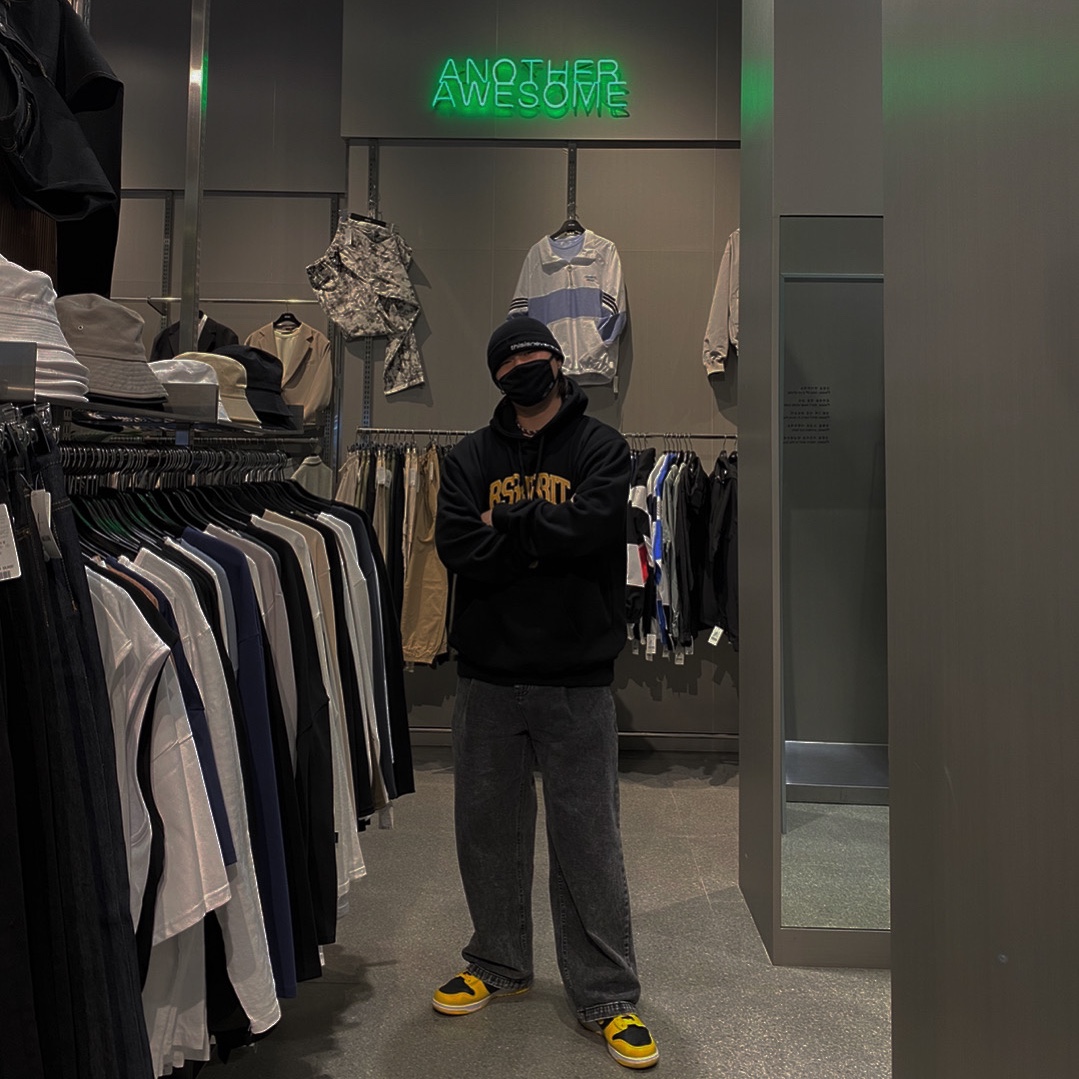 김창헌 (@badbabyloooo) 님의 게시물 | KREAM