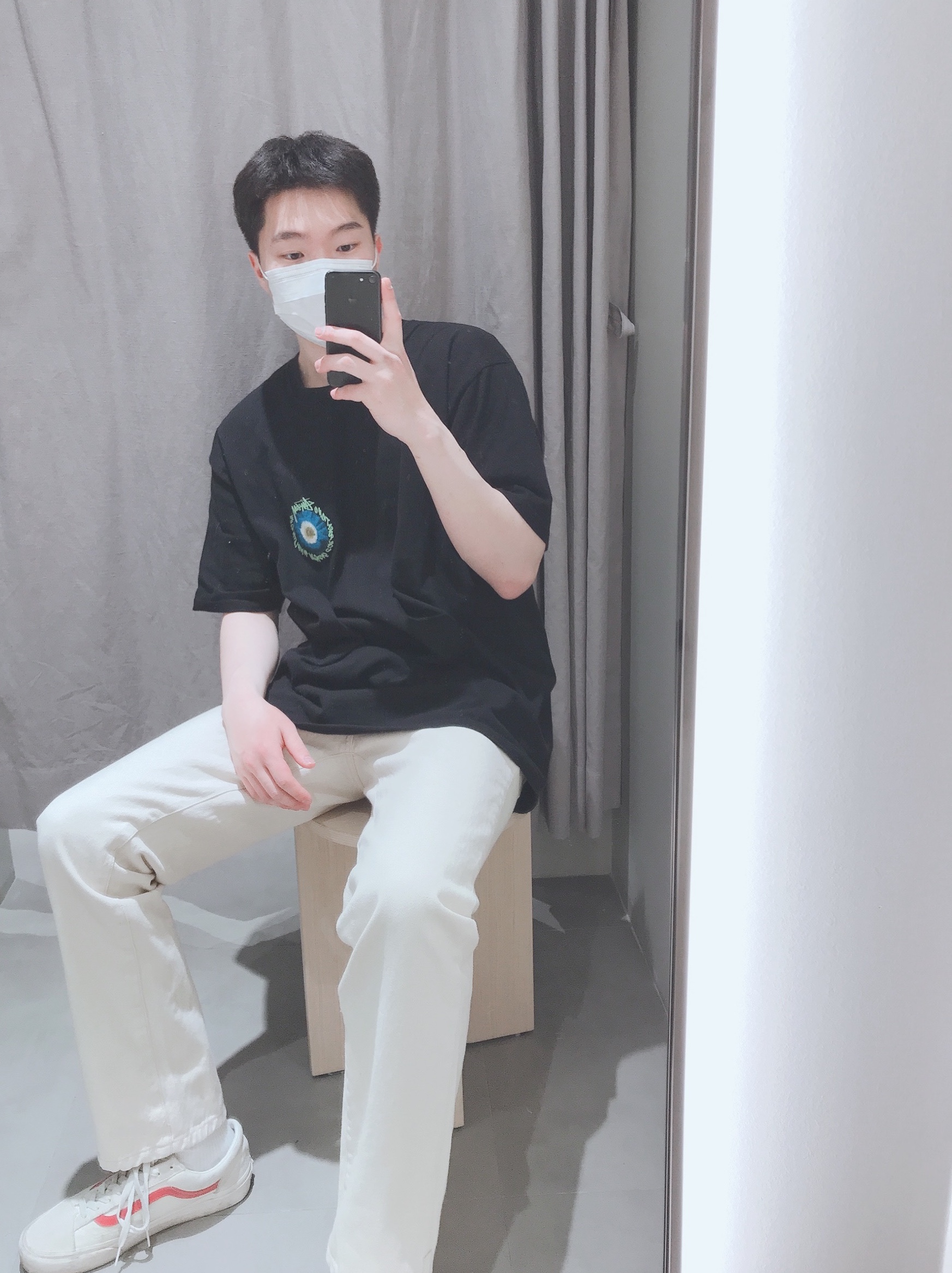 @Kwon_x.x (@kwon_x.x) 님의 게시물 | KREAM