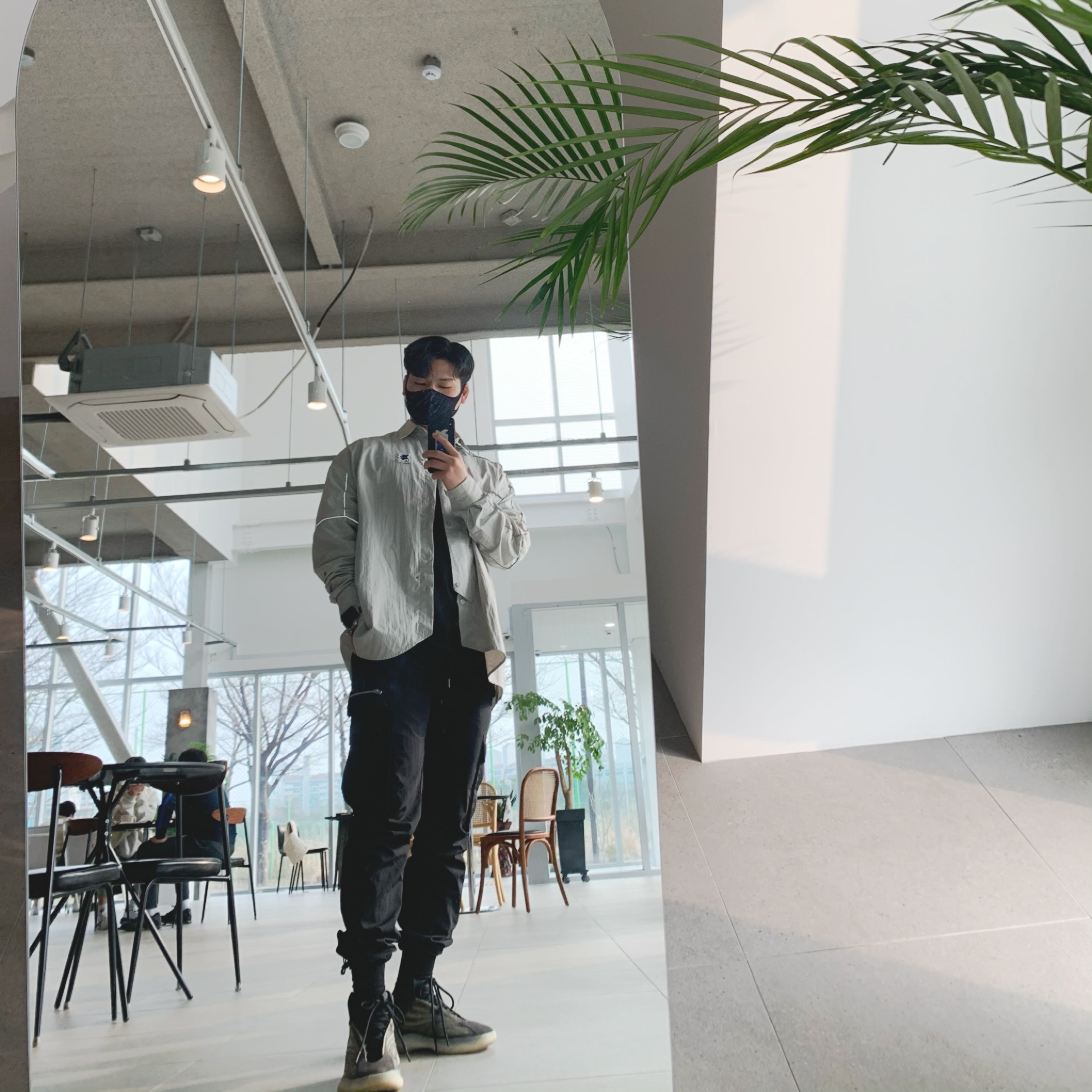 스투시뽀이 (@h_xm_x) 님의 게시물 | KREAM