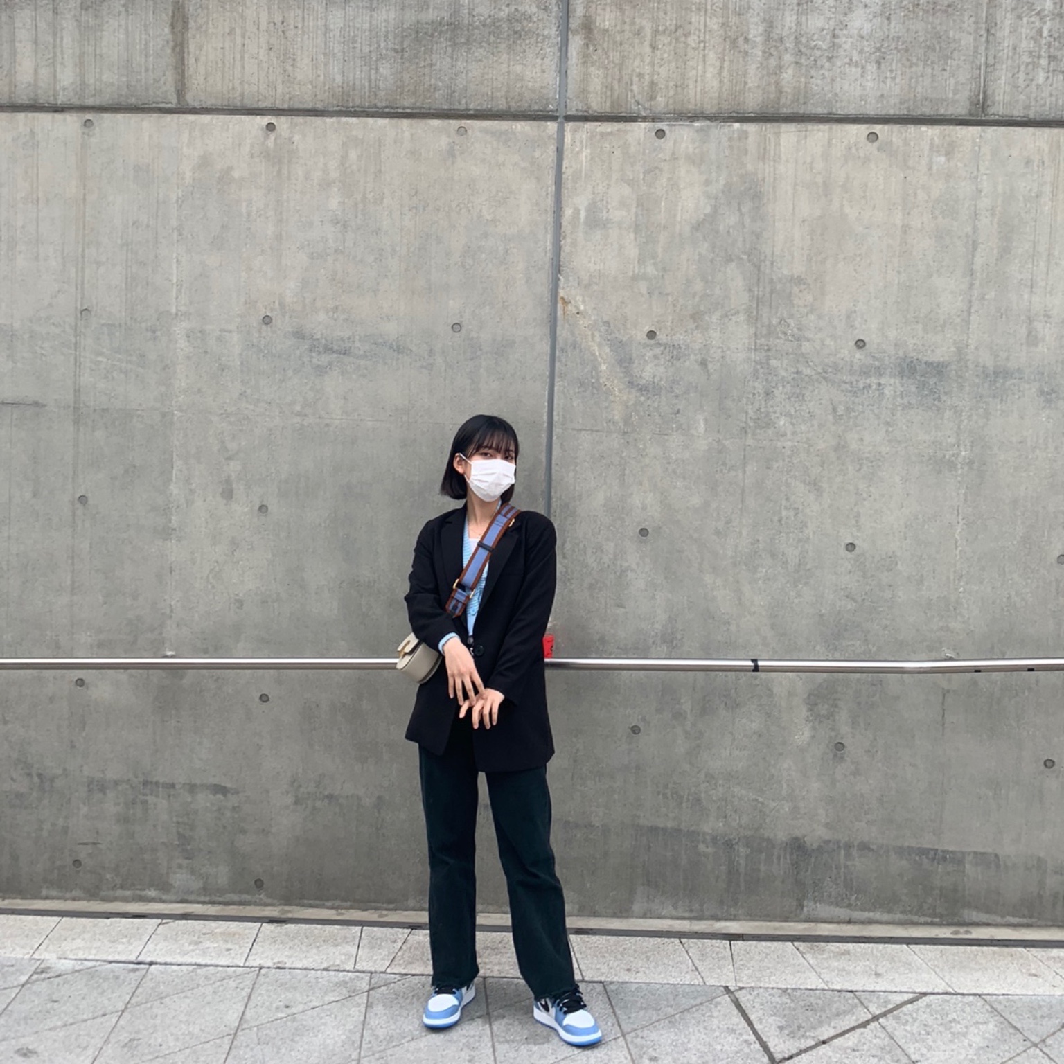 현잉 (@am.11.18) 님의 게시물 | KREAM