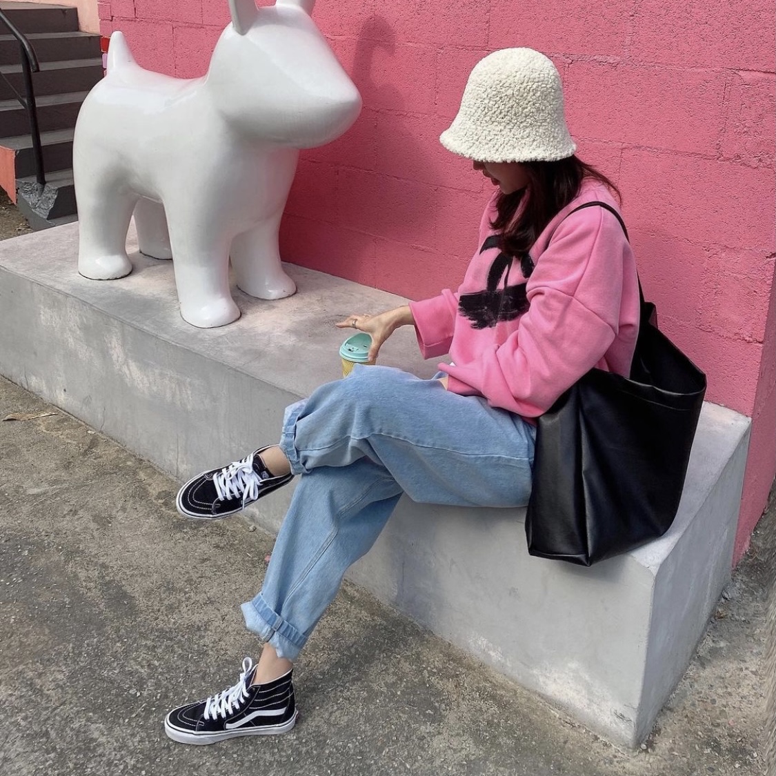 디헤 (@diiiihe) 님의 게시물 | KREAM