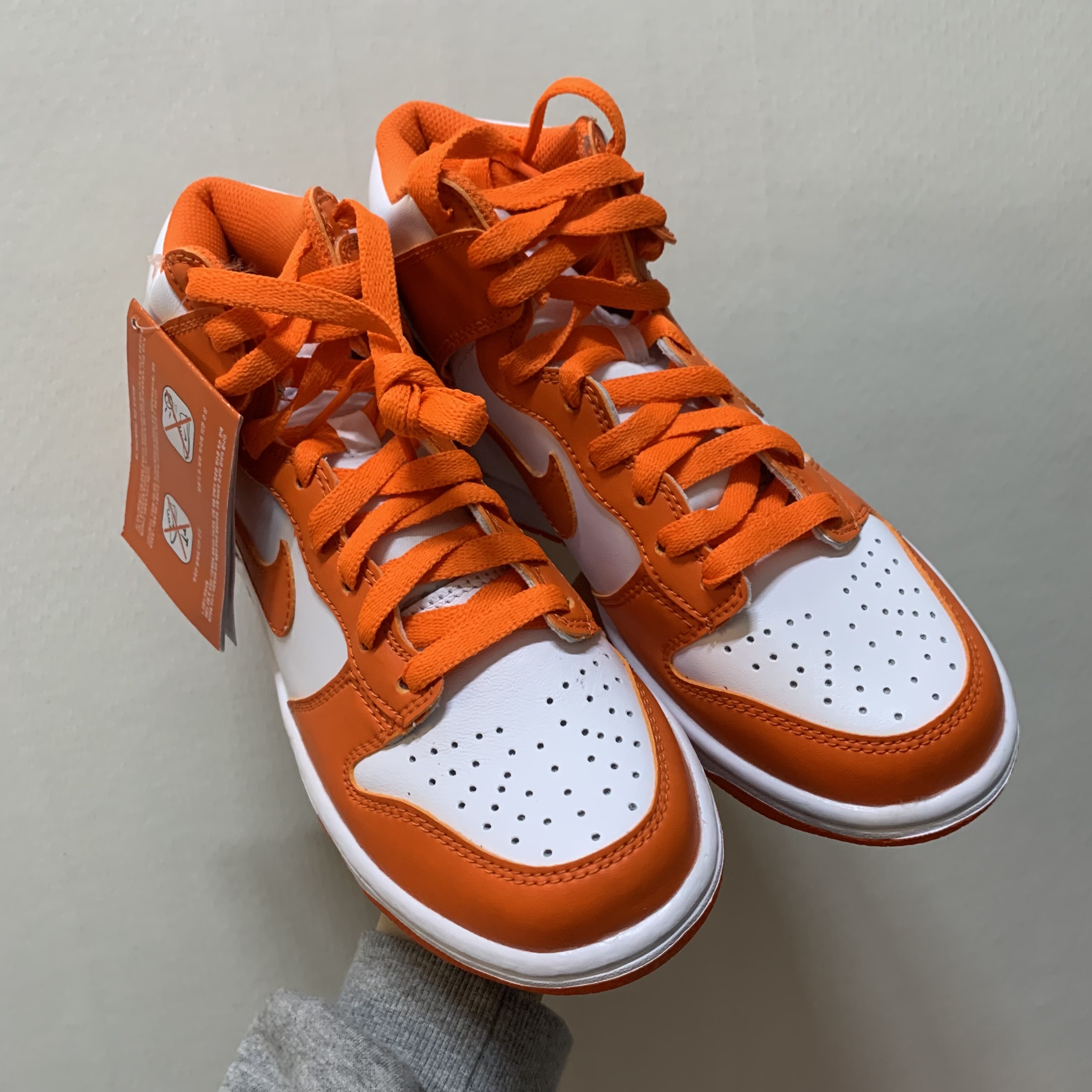 은하 (@eunna) 님의 게시물 | KREAM