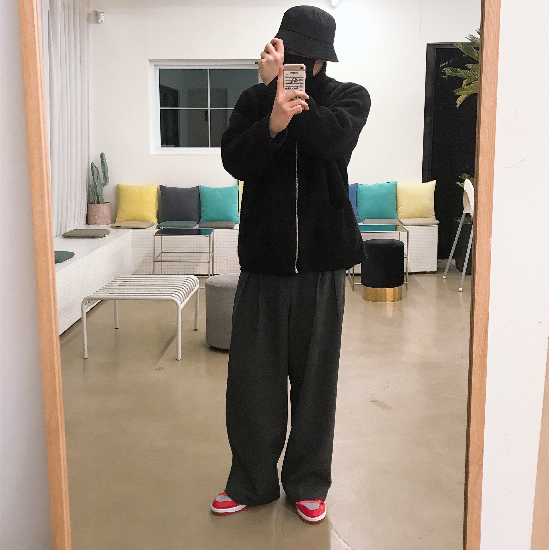 쭝아 (@blahblahblah) 님의 게시물 | KREAM