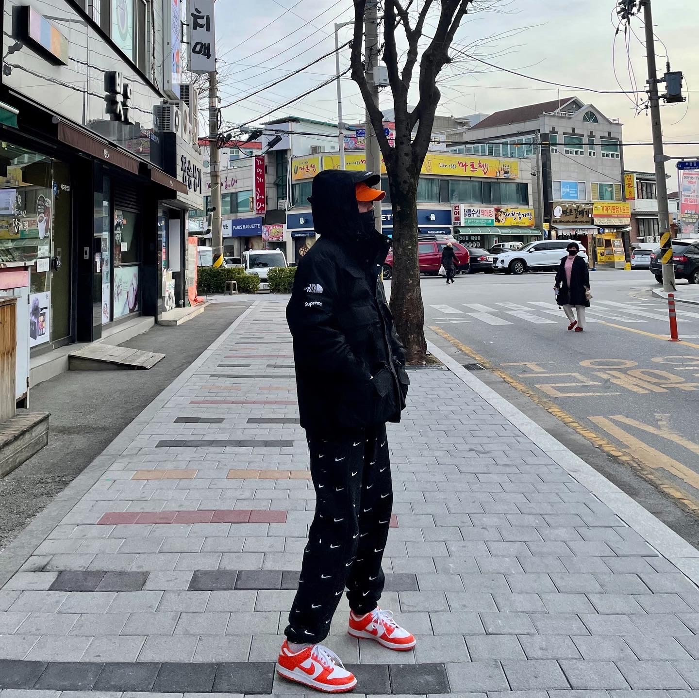 호춘이야 (@chokigood) 님의 게시물 | KREAM