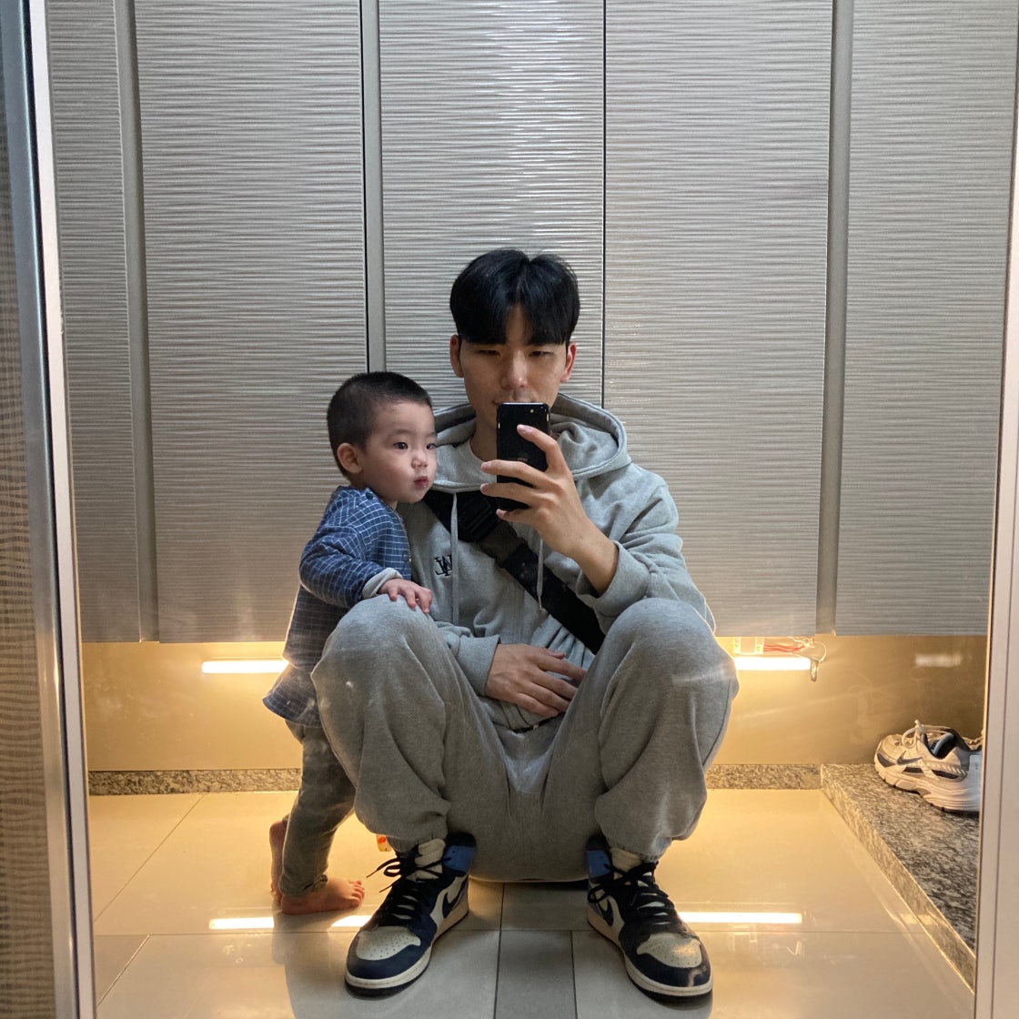 woo (@shinwoo) 님의 게시물 | KREAM