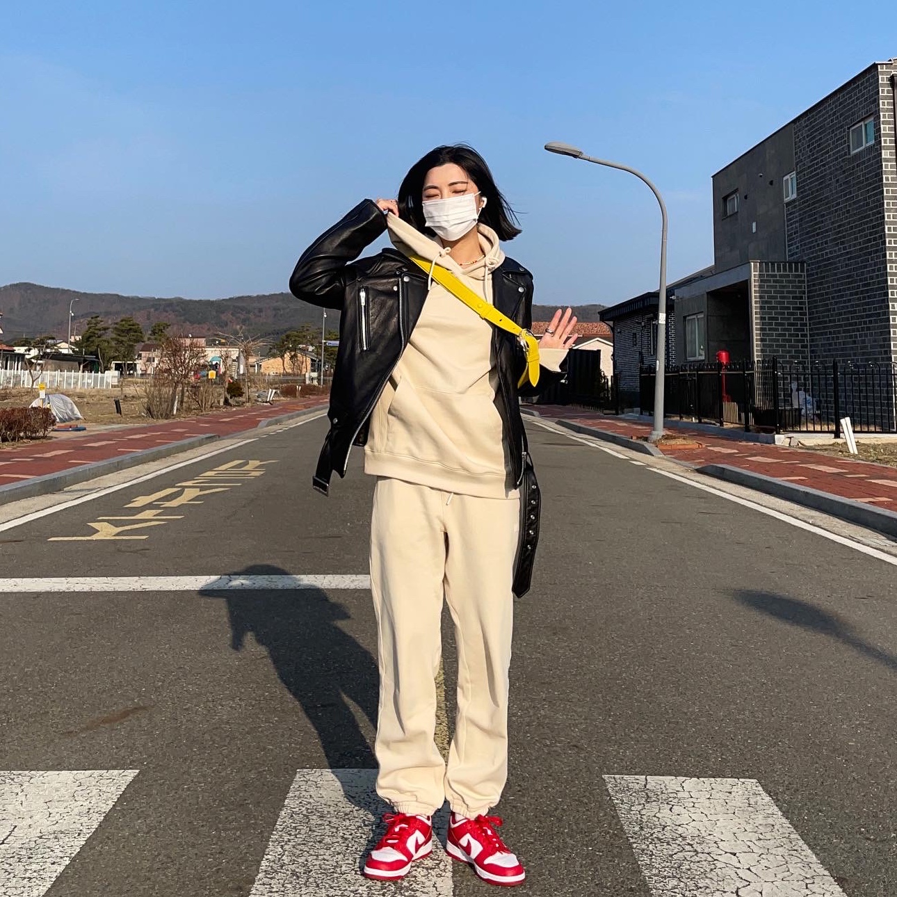 앵미 (@00kay) 님의 게시물 | KREAM