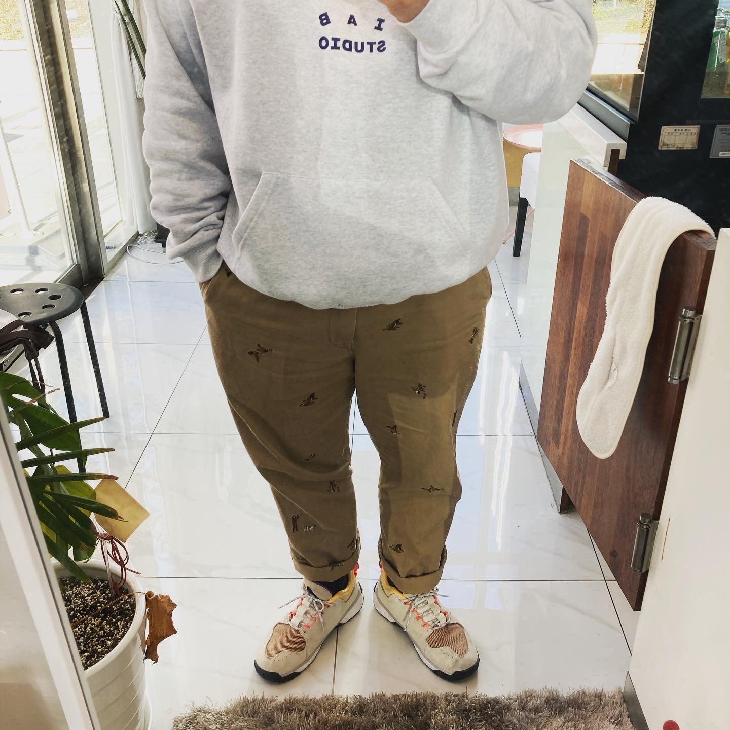 plutosedna (@brown) 님의 게시물 | KREAM