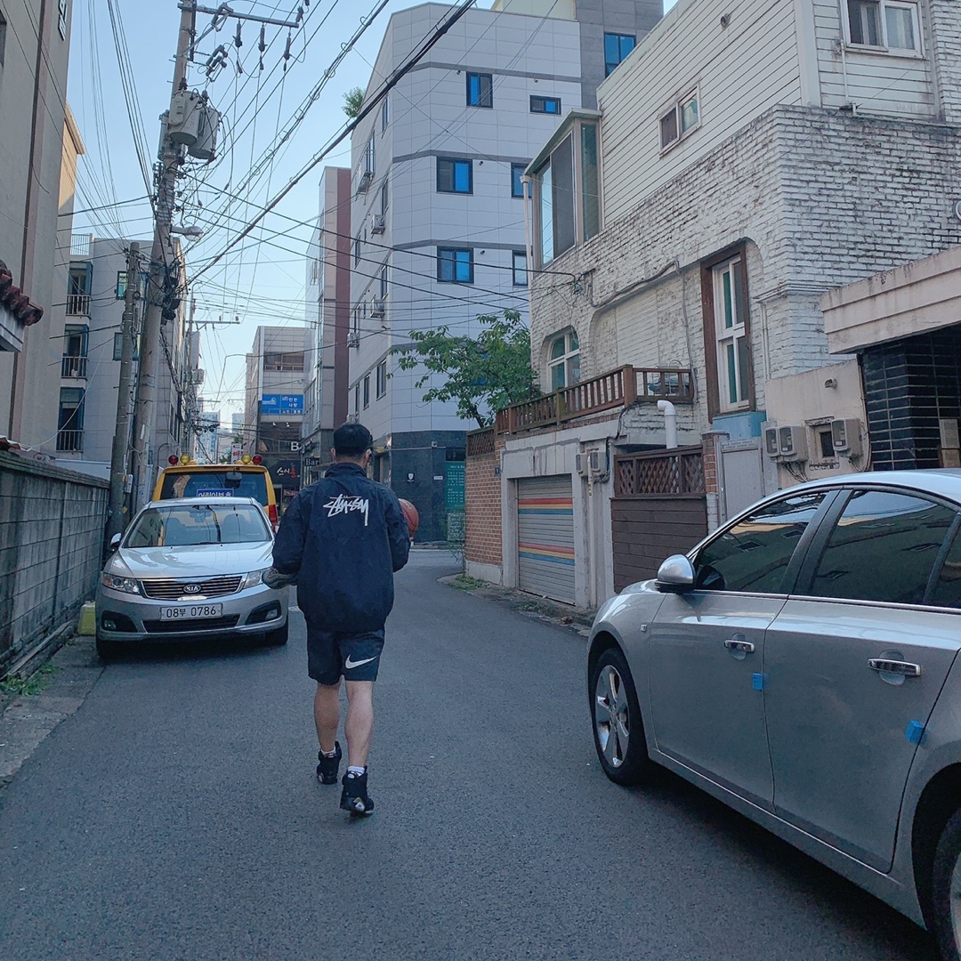 스톤 (@han_jiny) 님의 게시물 | KREAM