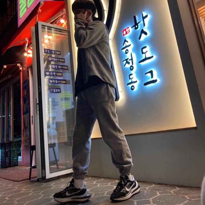 난바 (@osaka) 님의 게시물 | KREAM